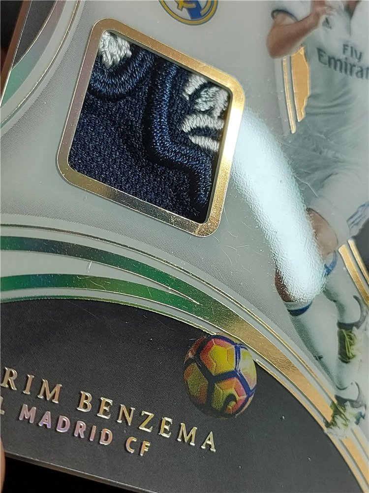 【LA足球】2017 Panini Immaculate 元年 Karim Benzema 皇马 皇家马德里 本泽马 队徽 LOGO 暴力切 ...
