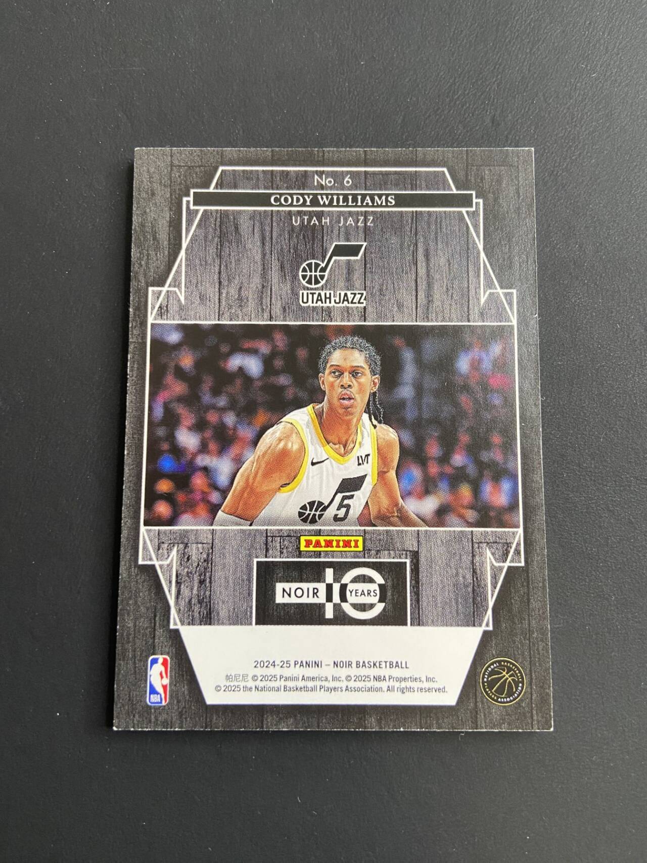 2024-25 Panini Noir Cody Williams 【肥猫代卖】K15K 诺尔 爵士 科迪 威廉姆斯 新秀RC 99编 聚光灯 ...