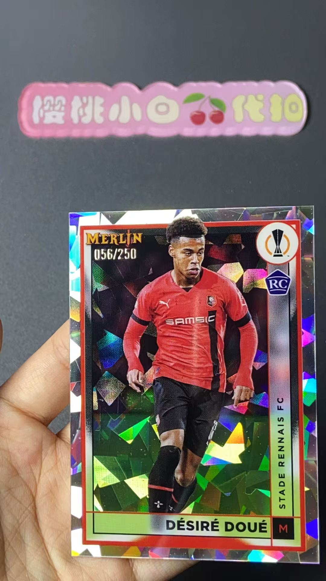 2023 Topps merlin DESIRE DOUE 樱桃小白 欧冠 梅林 雷恩 杜埃 250编 碎冰折 新秀rc 法国 微瑕如图 收藏 ...