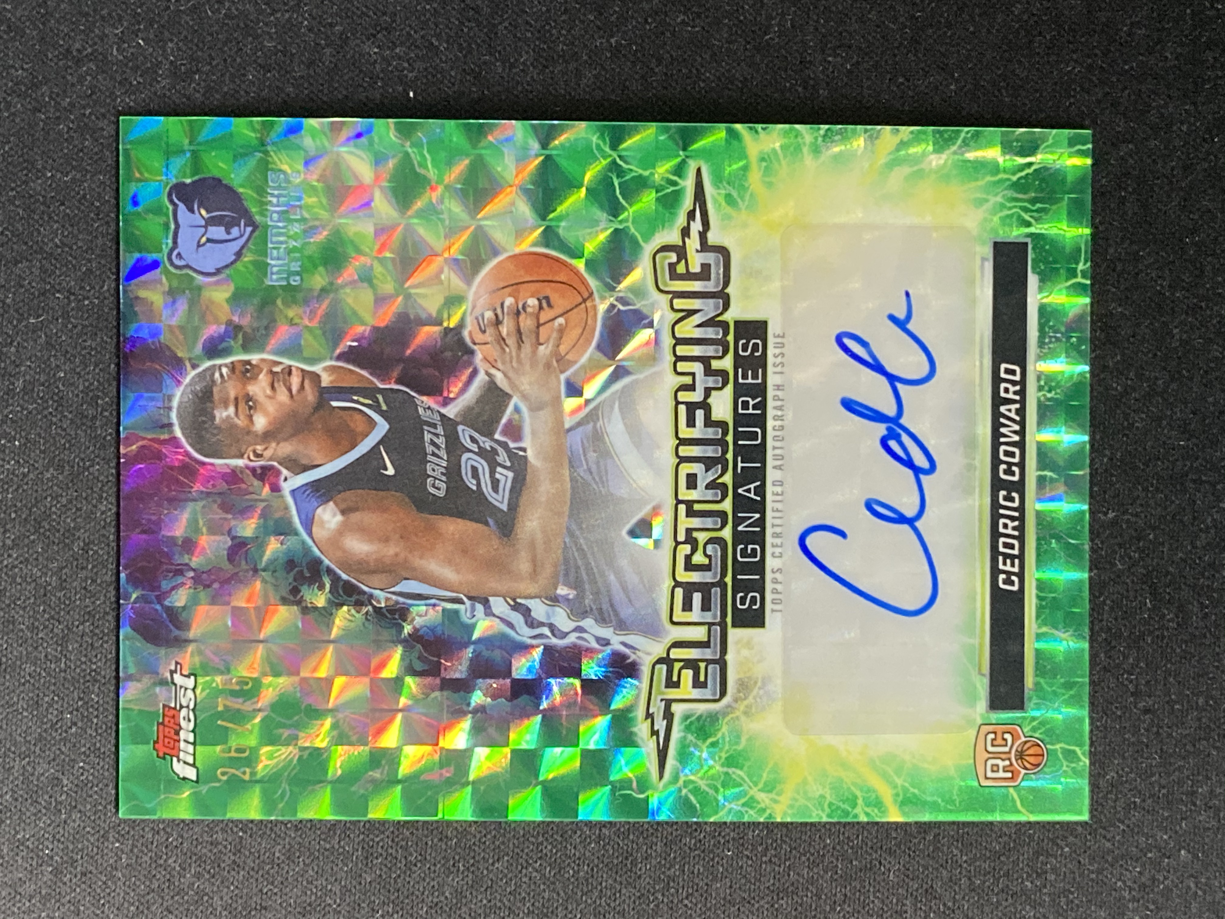 2025-26 Topps Finest Cedric Coward 灰熊 塞德里克 考沃德 新秀RC /75编 签字 签名 绿折 折射 微瑕 ...