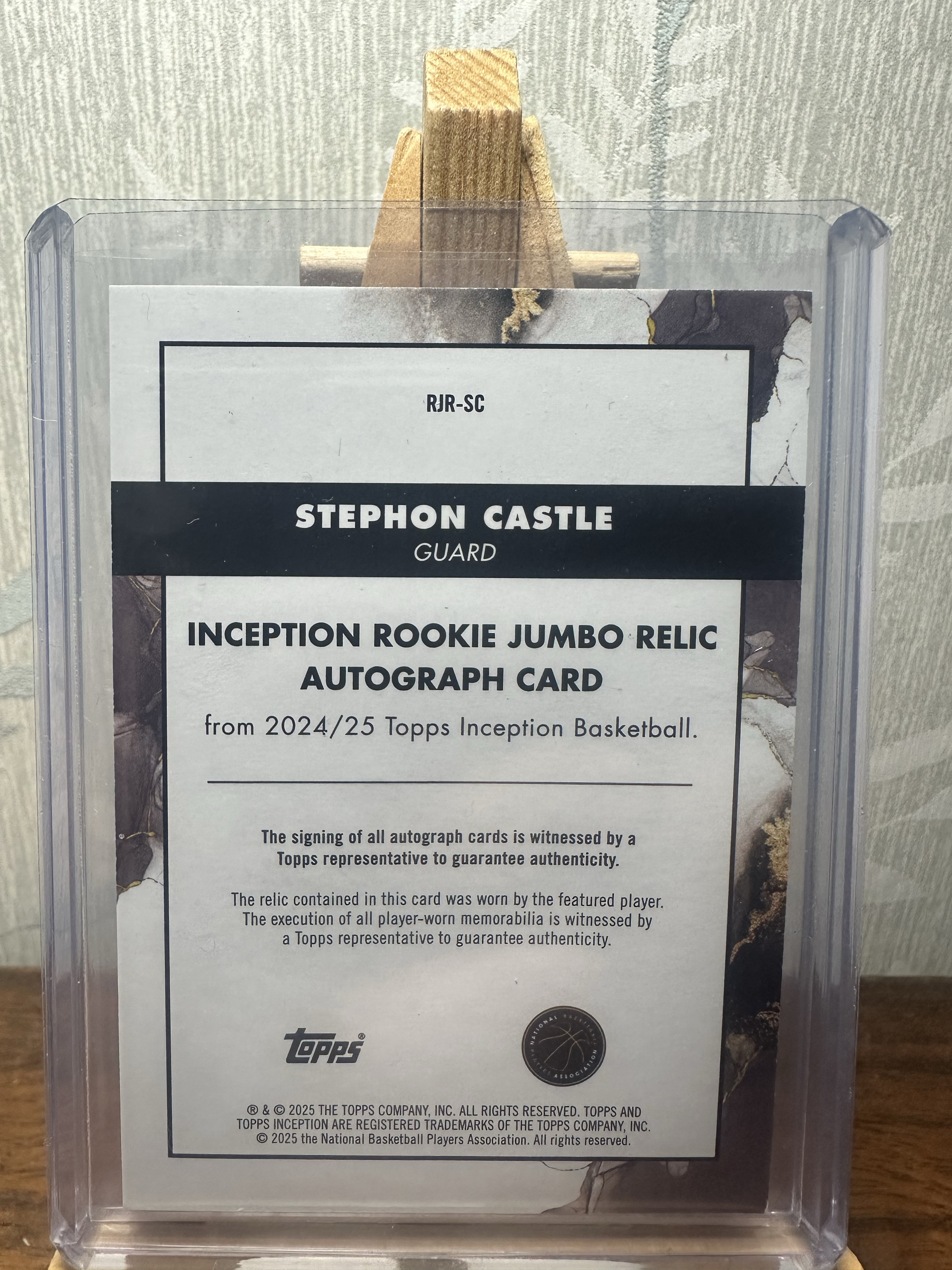 2024-25 Topps inception Stephon Castle RC 斯蒂芬卡斯尔 新秀 马刺 签字 大窗落场球衣切割 GU ...