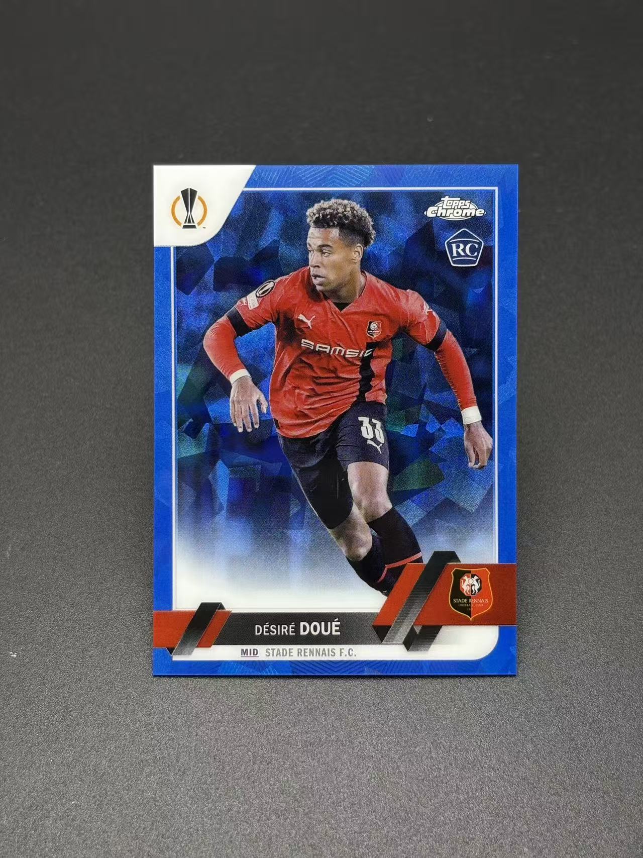 2023 Topps Chrome Desire Doue RC 【湖水蓝拍卖】杜埃 新秀 雷恩 大巴黎 欧冠 蓝宝石 蓝碎冰折 折射 专收 ...