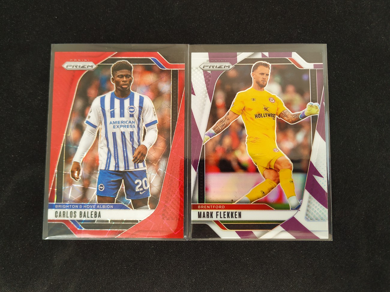 10-14 awys 624 【钢蛋儿拍卖】 Panini 2024-25 英超 Prizm 2张 红镭射折 49编 紫白纹折 92编 卡洛斯 ...