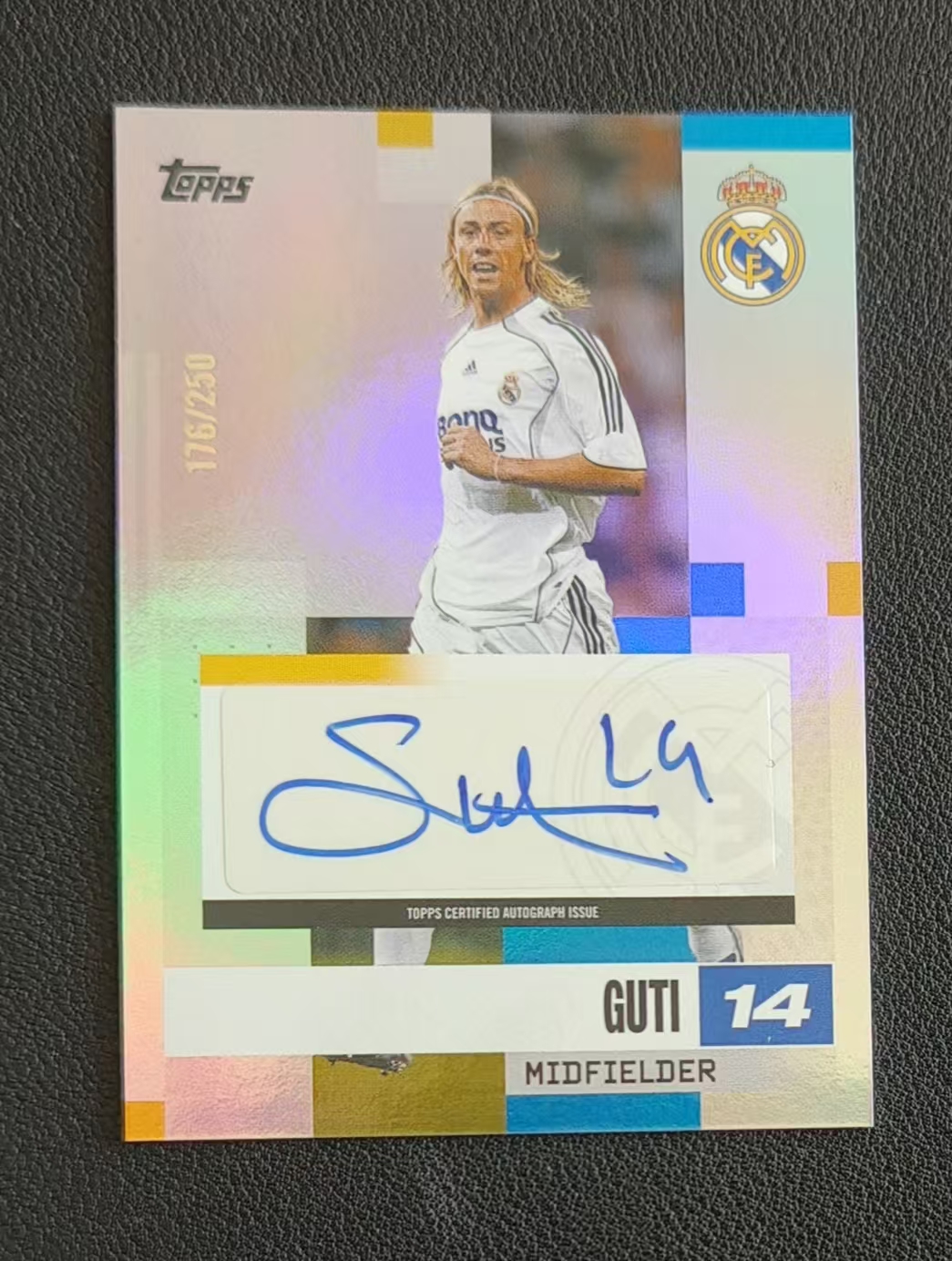 2025 Topps Real Madrid Team Set Guti (钰钰代拍)皇马队盒 皇家马德里 古蒂 176/250编 蓝折 签字 ...
