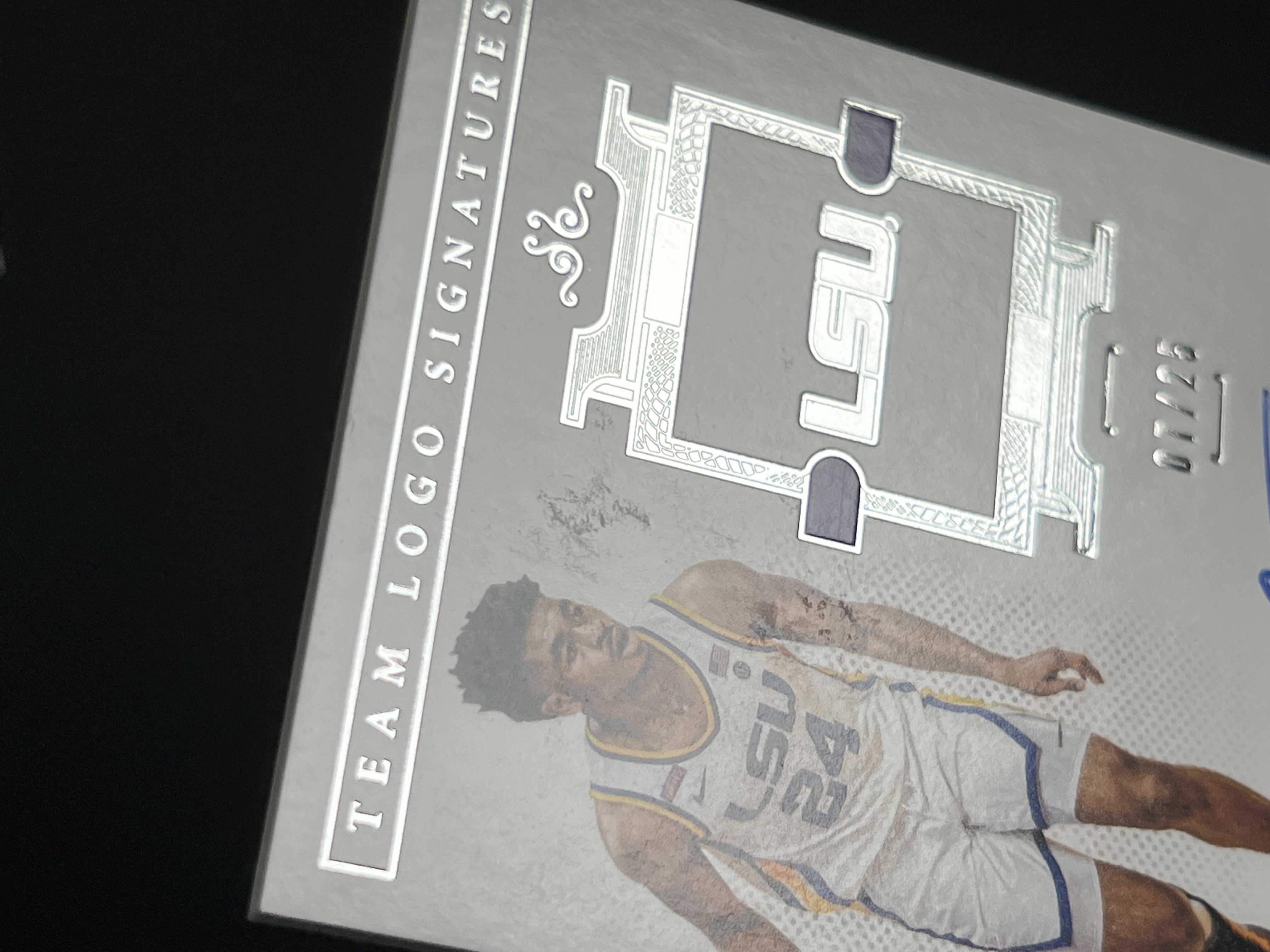 2020-21 Panini Flawless Cameron Thomas 手提 大学 卡梅伦 托马斯 新秀RC /25编 低编 队标 卡签 ...