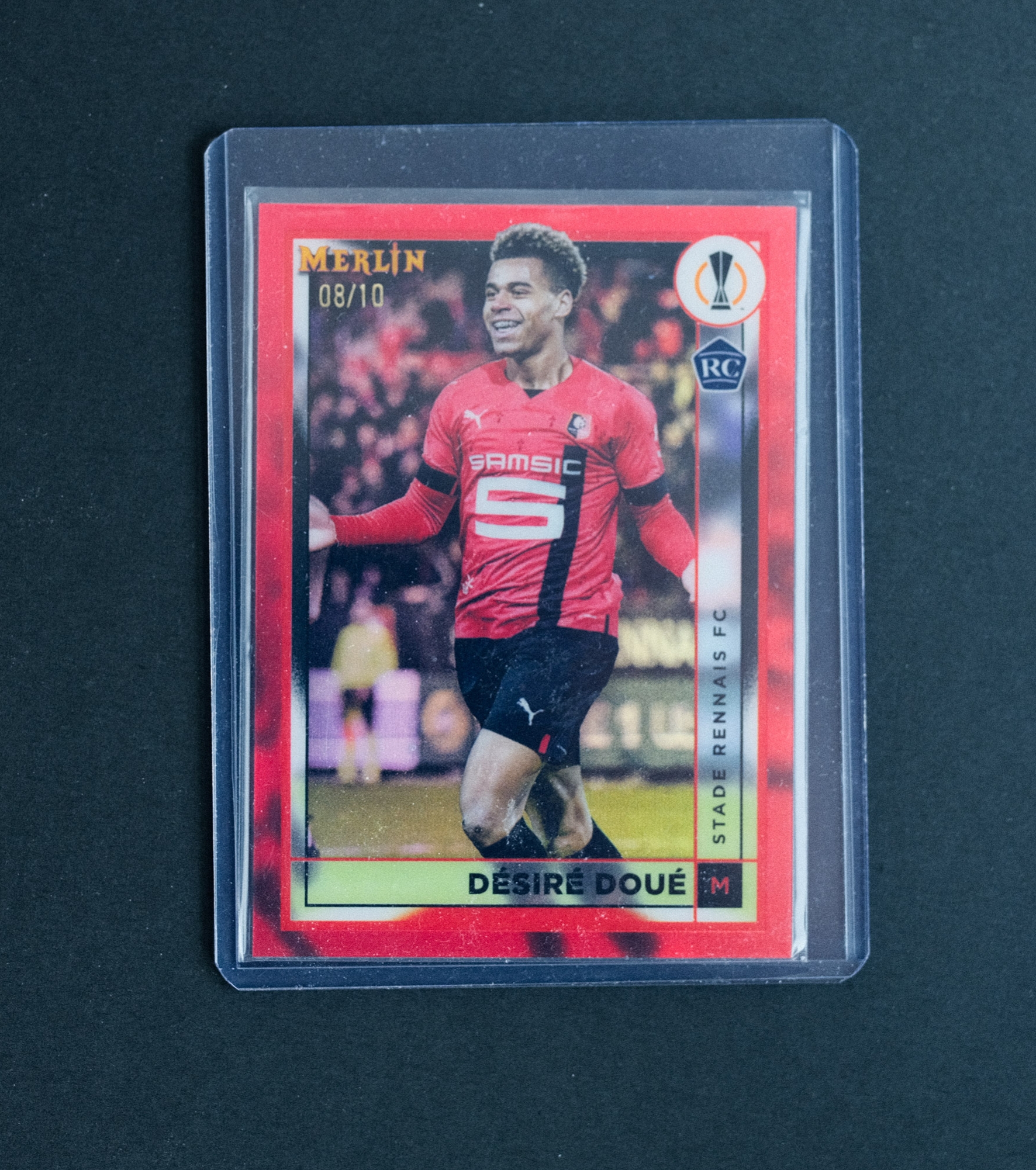 2022-23 Topps Merlin chrome Desire Doue RC 欧战梅林 新秀 德西雷 杜埃 法国 巴黎圣日耳曼 红折 ...