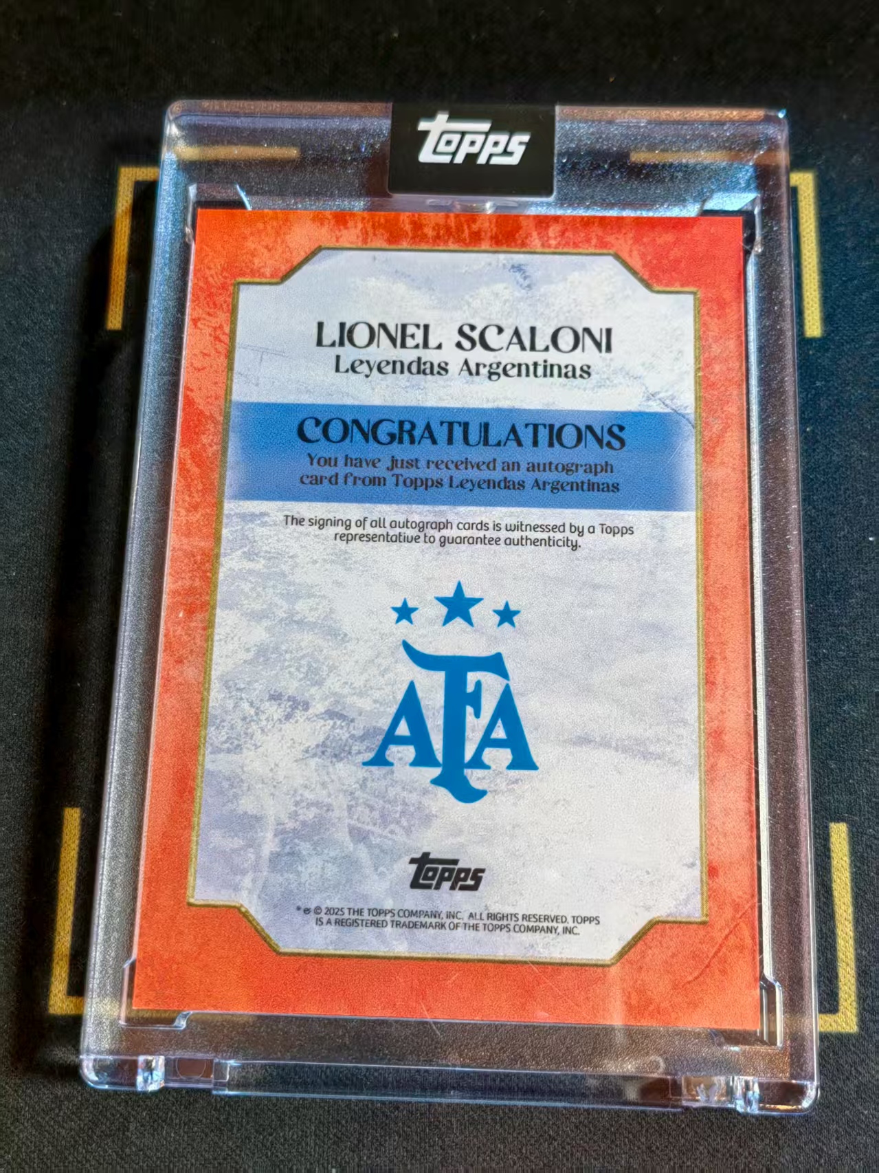2025 Topps Leyendas Lionel Scaloni 悟吉塔代拍】阿根廷 队盒 传奇 利昂内尔 斯卡洛尼 主教练 1/10编 ...
