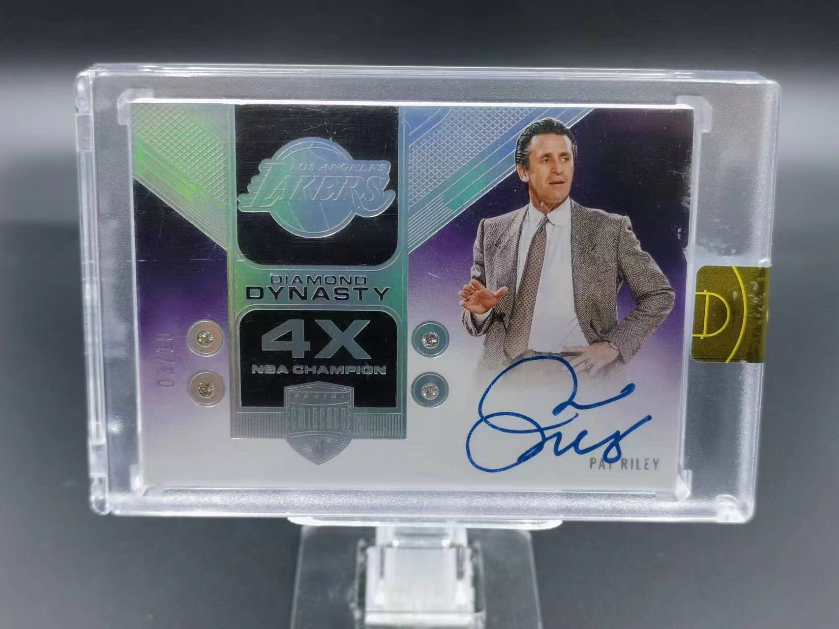 2021-22 Panini Eminence Pat Riley 【无疫烦拍卖】大真金 帕特莱利 四钻 签字 卡签 3/10编 记录拿到4次 ...