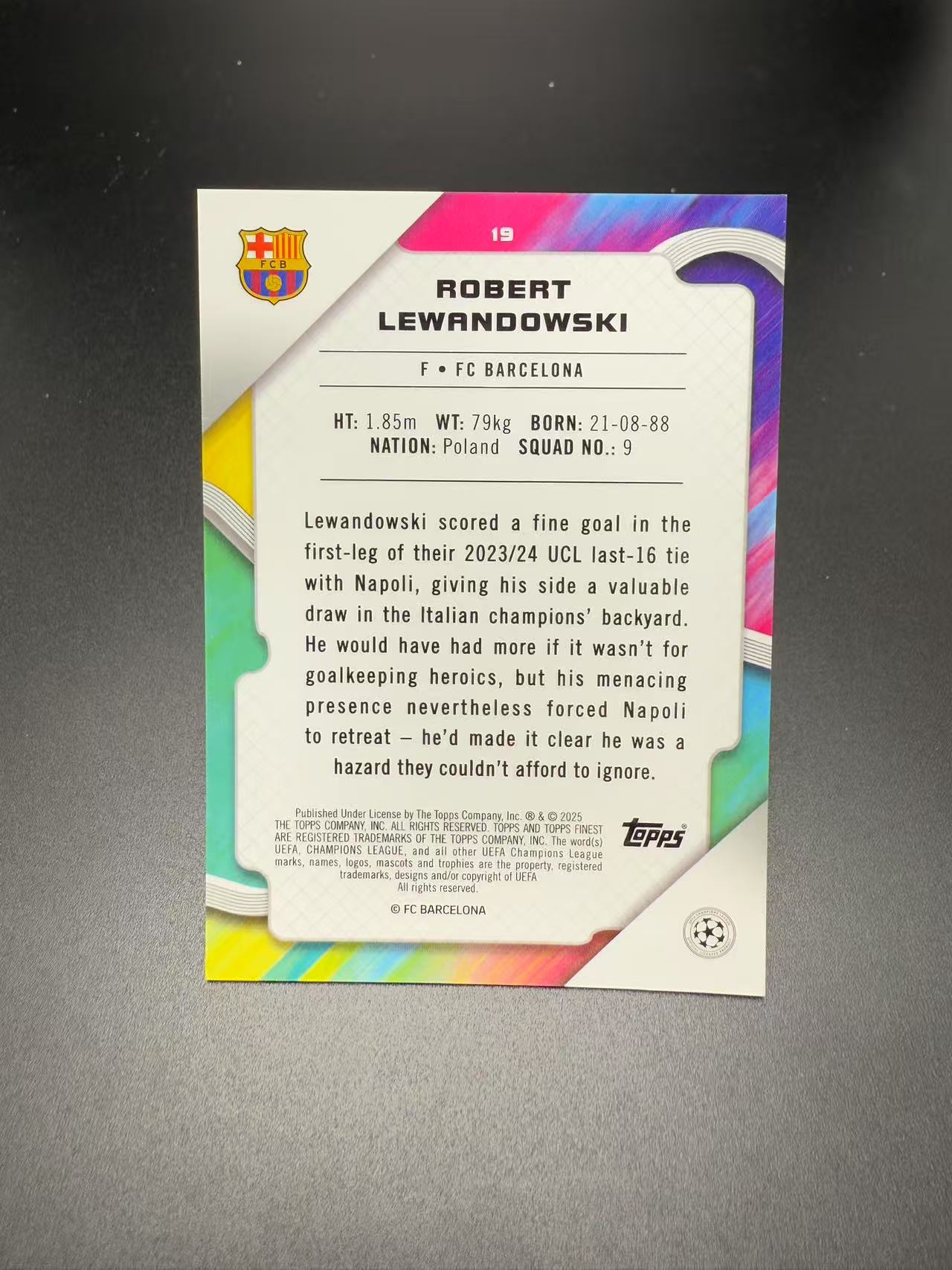 2025 Topps Finest Robert Lewandowski 【湖水蓝拍卖】莱万 巴塞罗那 巴萨 欧战 欧冠 黑棱镜折 2/10编 ...