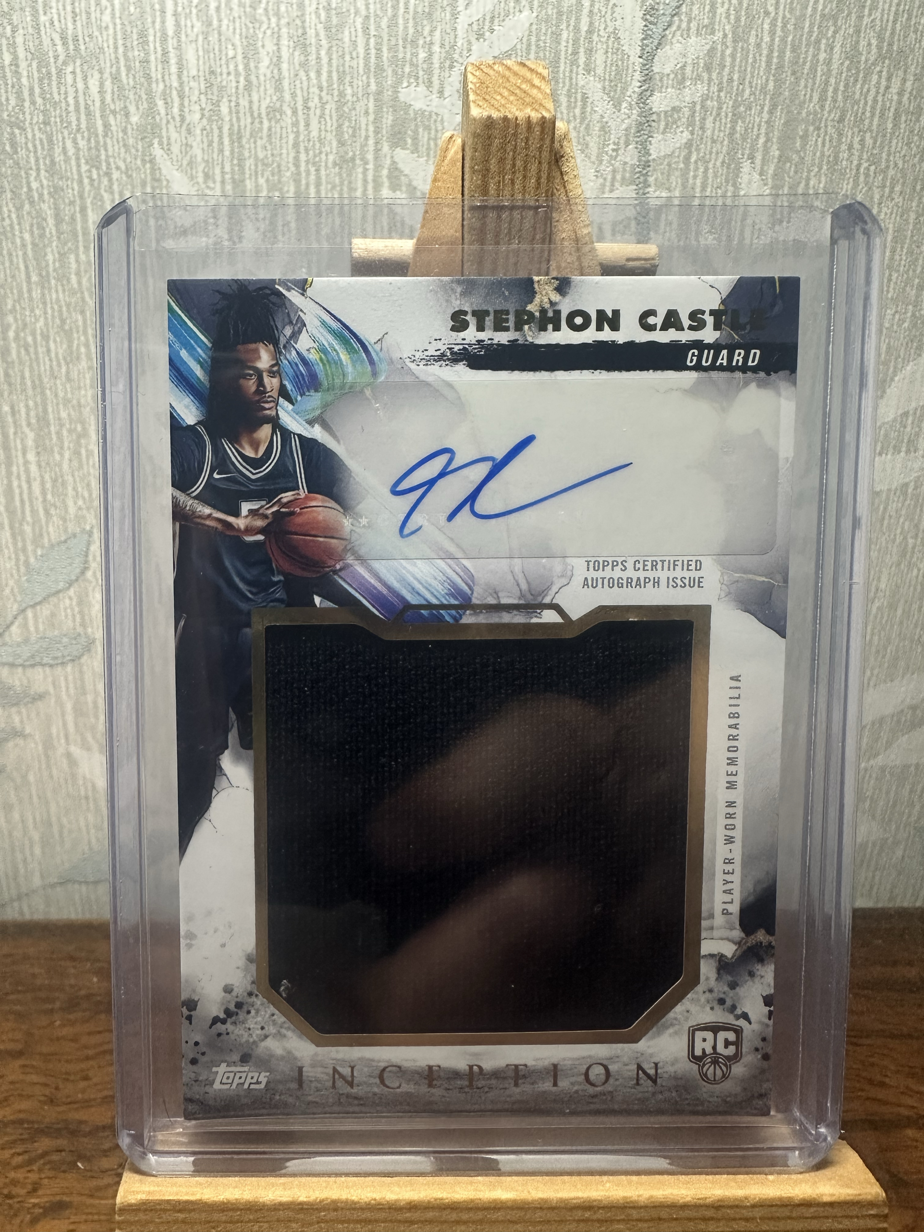 2024-25 Topps inception Stephon Castle RC 斯蒂芬卡斯尔 新秀 马刺 签字 大窗落场球衣切割 GU ...