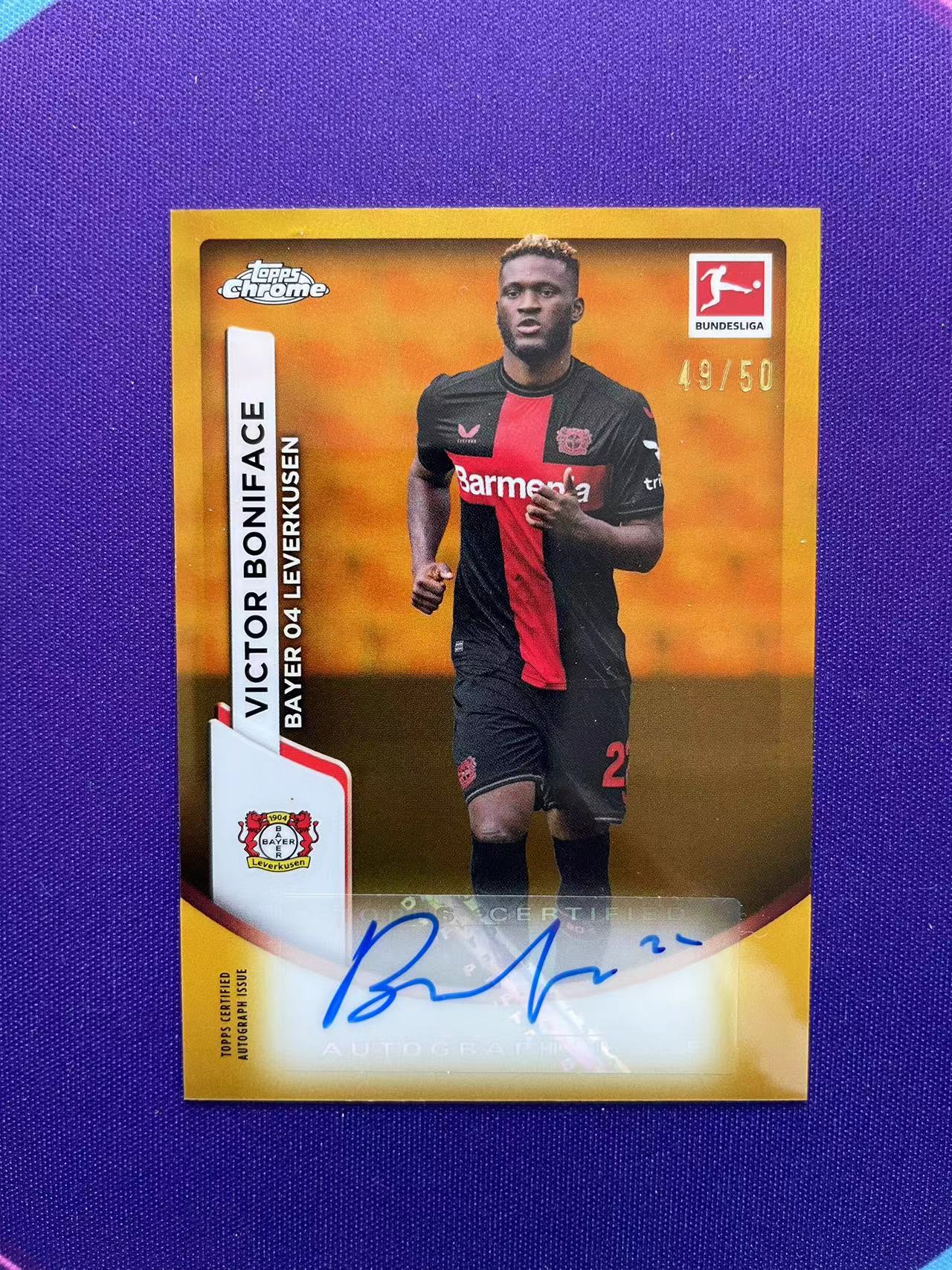 2023-24 Topps Chrome Victor Okoh Boniface 德甲 博尼费斯 金折 /50编 签字 完美签字 卡品如图 ...