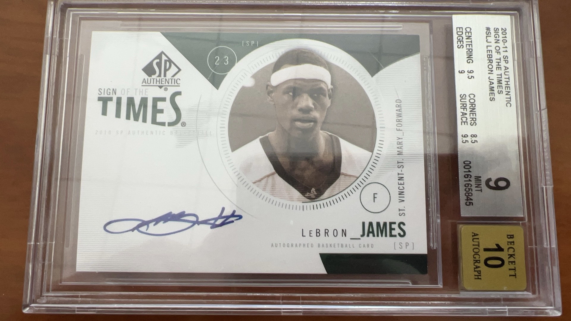 2010-11 Upper Deck SP Authentic LeBron James 圣玛丽高中 勒布朗 詹姆斯 湖人热火骑士 历史得分第一人 签字 卡签 系列大hit卡 BGS9+10 ...