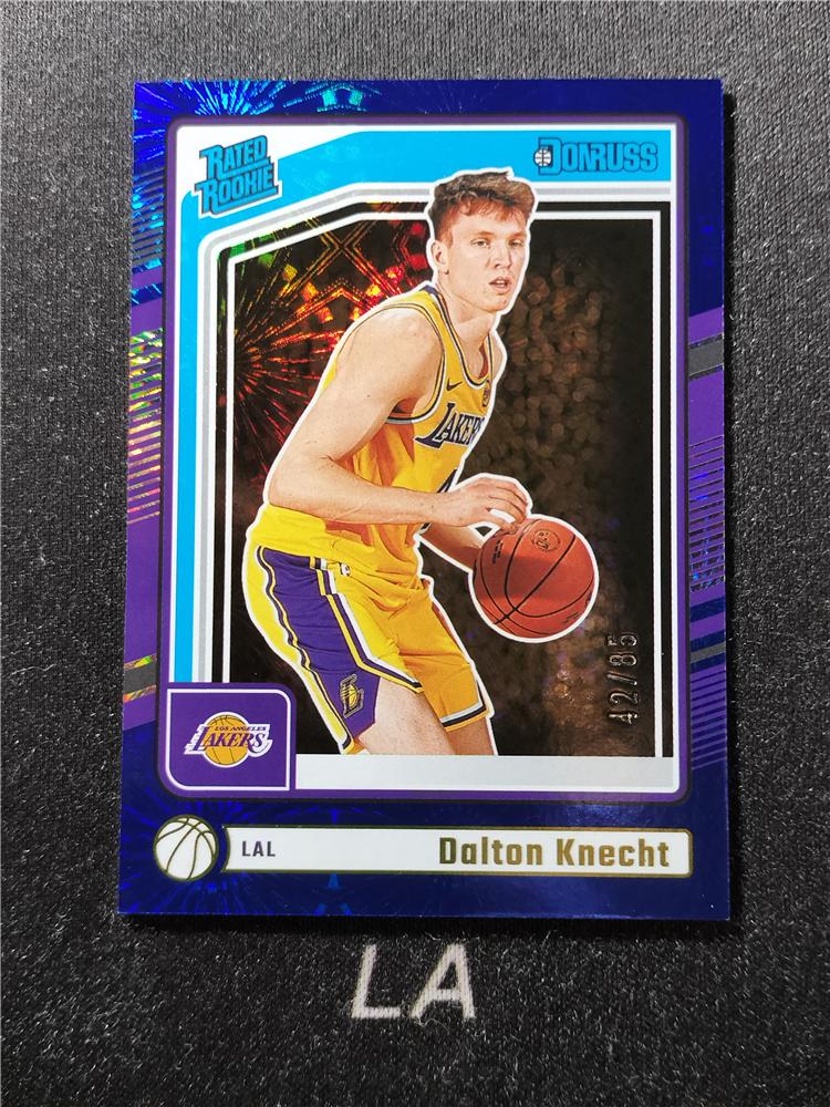 【LA拍卖】2024-25 Panini Donruss Dalton Knecht 杜蕾斯 新秀RC 多尔顿 道尔顿 克内克特 湖人 蓝烟花折 base /85编 Q26B 卡淘