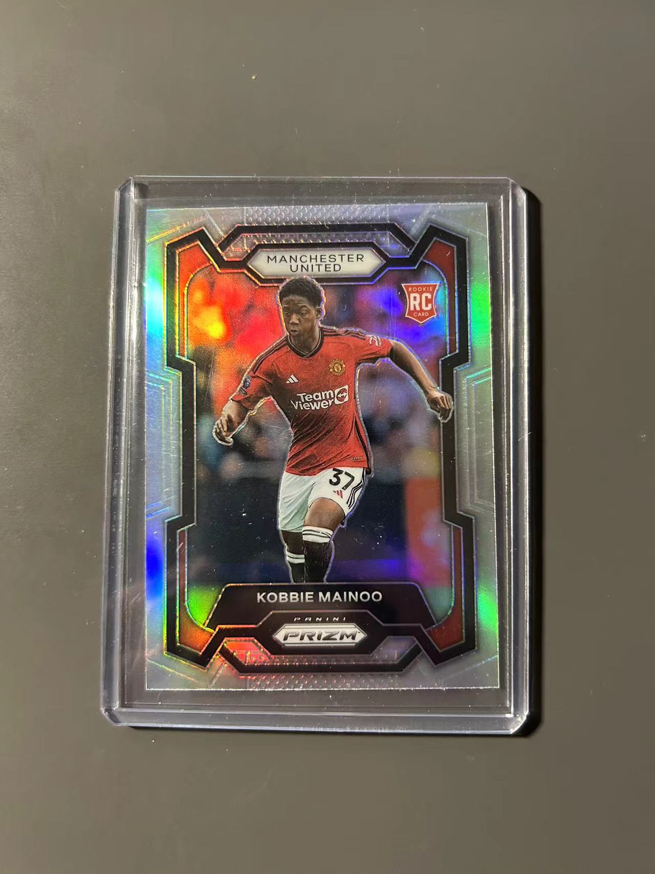 2023-24 Panini Prizm Kobbie Mainoo RC 【灰灰代拍】英超pz 新秀 科比 梅努 银折 正银折 曼联 英格兰 ...