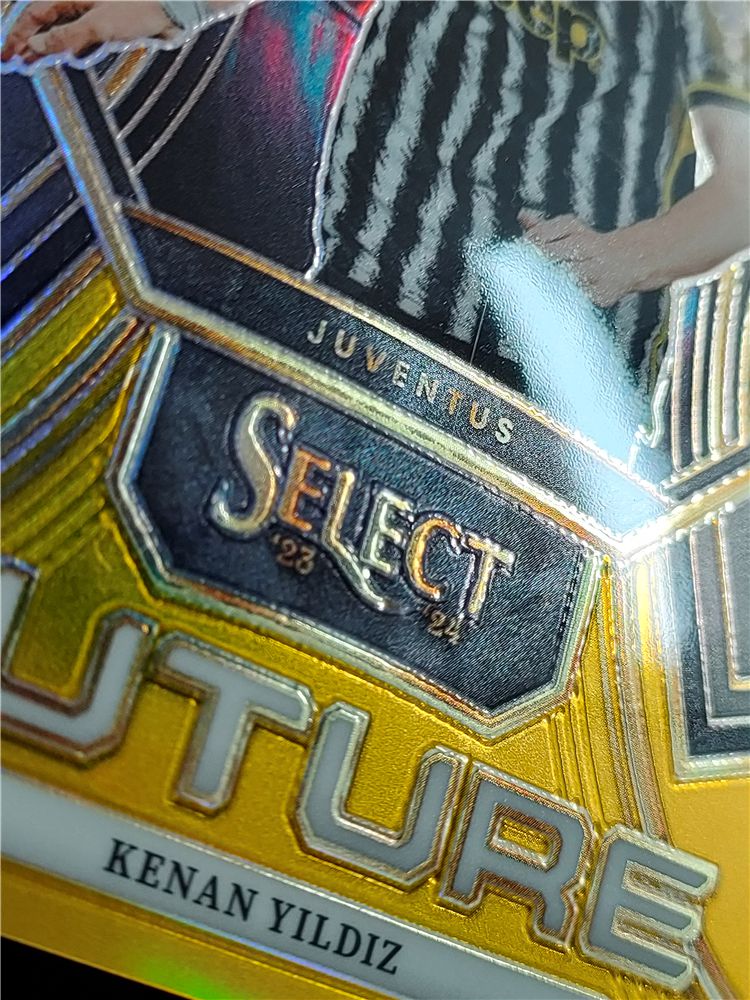 【LA拍卖精品】2023-24 Panini Select 意甲 Kenan Yildiz 尤文图斯 伊尔迪兹 土耳其 新秀RC 10编 金折 ...
