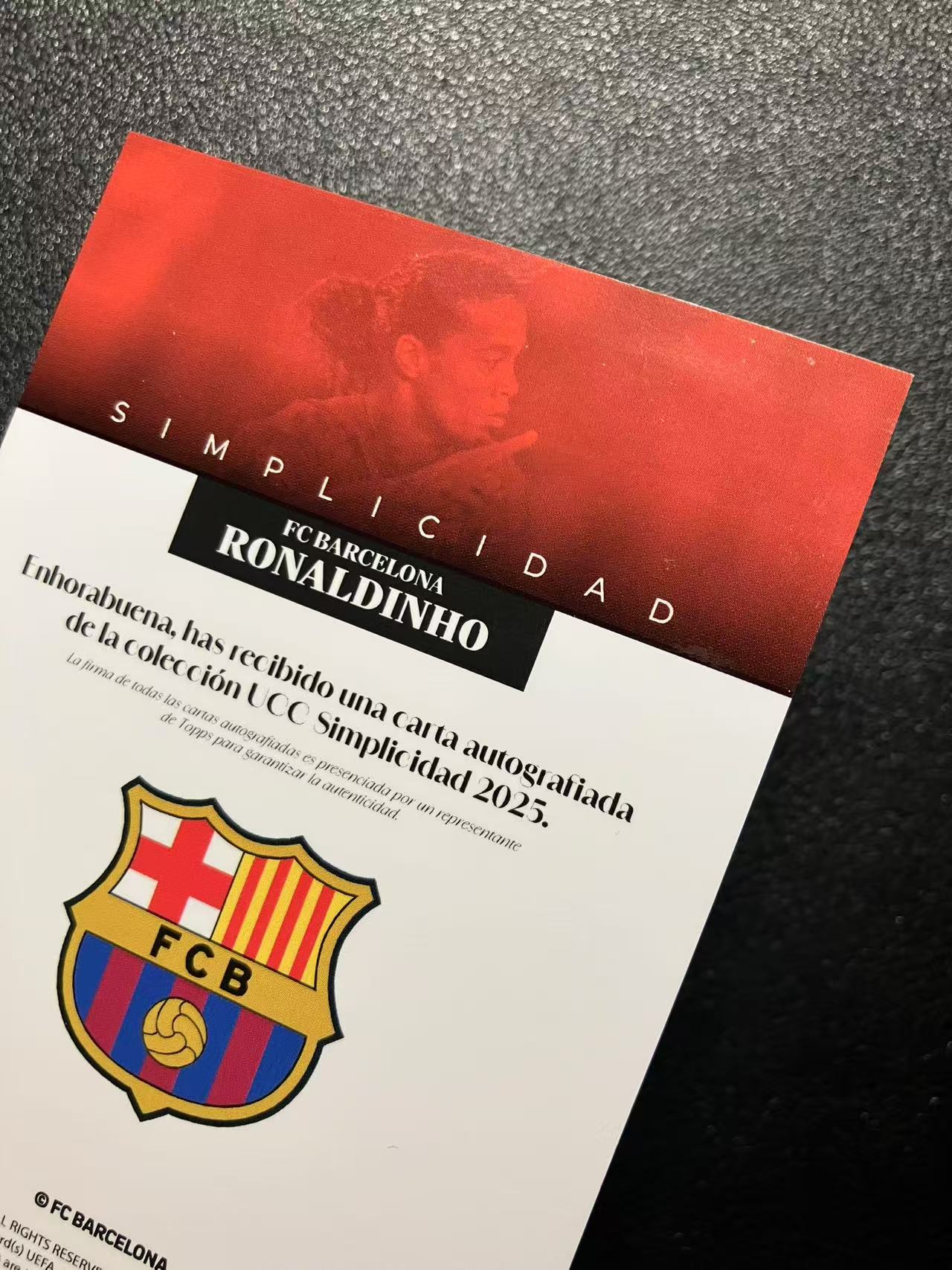 2024 Topps Simplicidad Ronaldinho 欧冠极简系列 罗纳尔迪尼奥 小罗 6/10编 红平行 传奇签 签字 完美签 ...