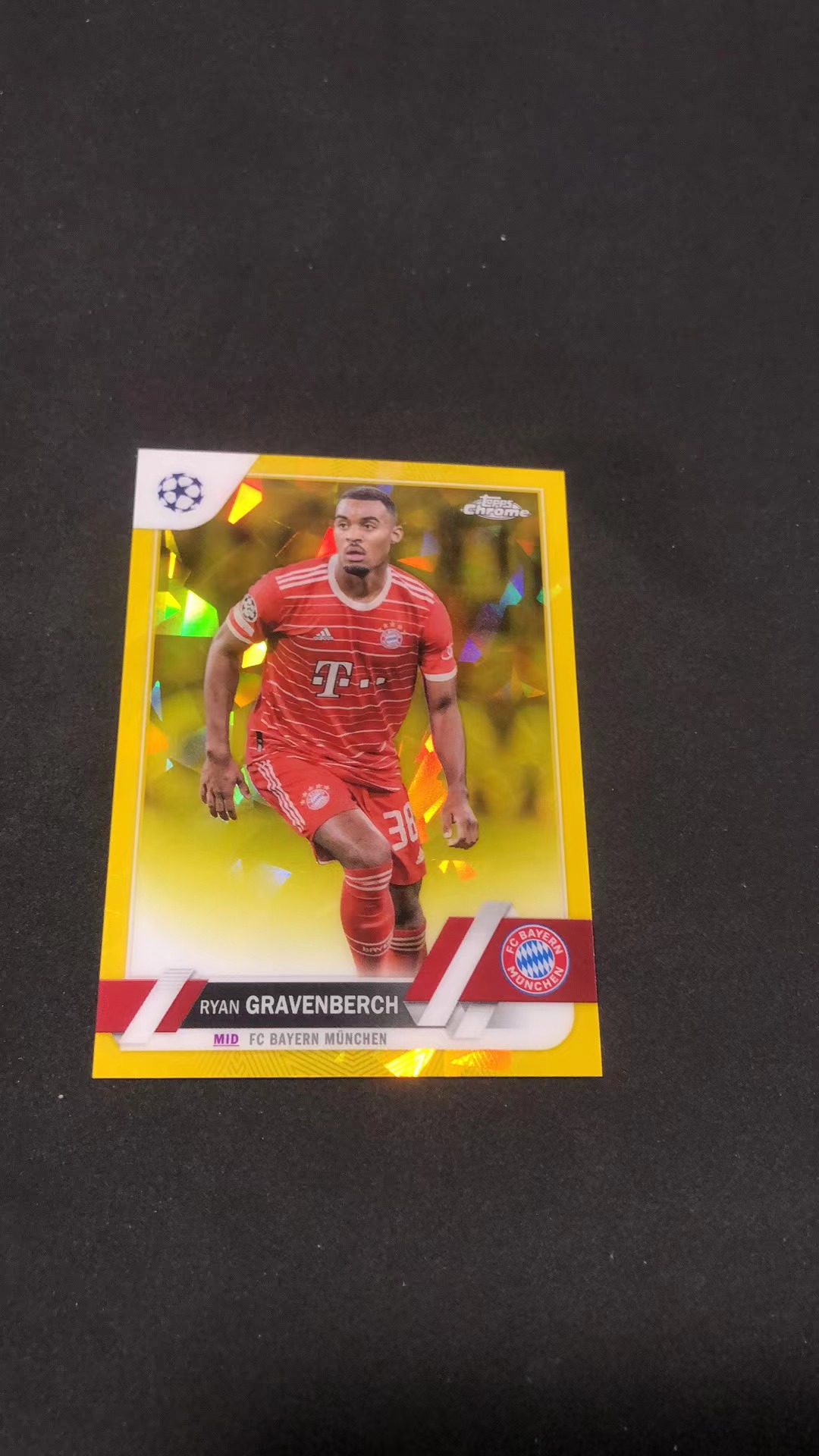 2022-23 Topps Chrome Ryan Gravenberch 欧冠TC蓝宝石 拜仁慕尼黑 格拉文贝尔奇 格拉文贝尔齐 41/99编 黄碎冰折（梦煜接代卖）（冯n） 卡淘