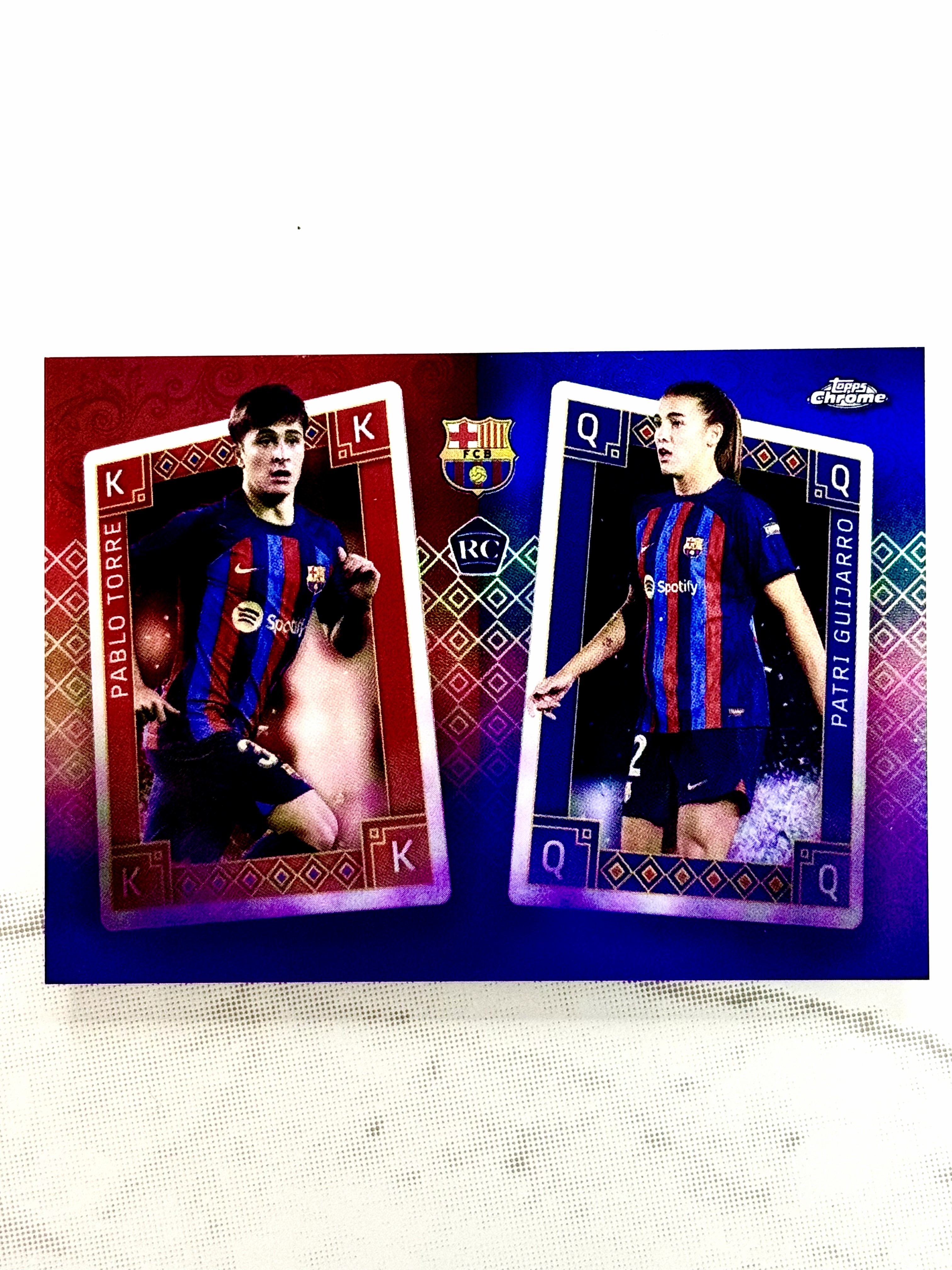 【闪电倒贴拍】TOPPS 2022-23 CHROME 巴萨 队盒 元年 巴勃罗 托雷 吉哈罗 /15编 RC 新秀 紫折 折射 PATRI ...