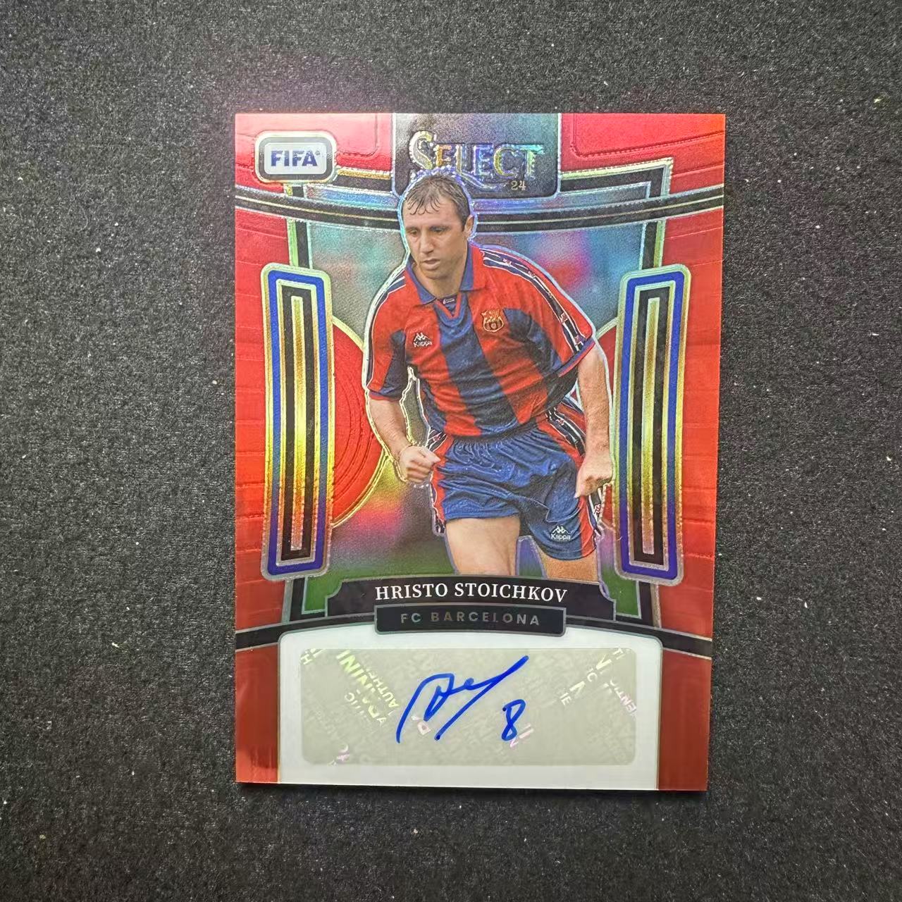 2023-24 Panini Select Hristo Stoichkov 【阿福代卖】斯托伊奇科夫 巴塞罗那 FIFA 红折 签字 收藏 ...