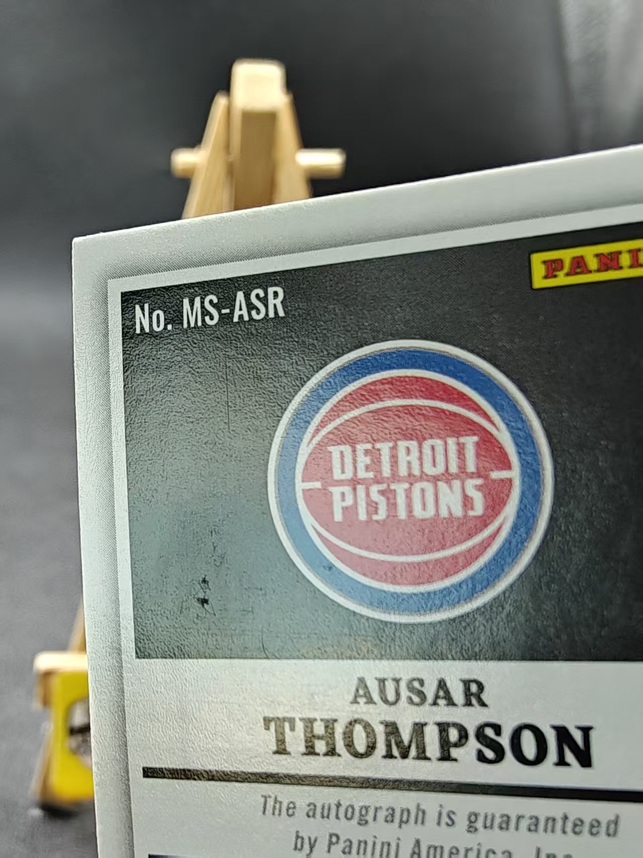 2023-24 Panini Crown Royale Ausar Thompson 【烦烦拍卖】皇冠 活塞 奥萨尔汤普森 新秀RC 异形切割 签字卡签 折射 1/17编 首编 瑕疵如图【W总 ...