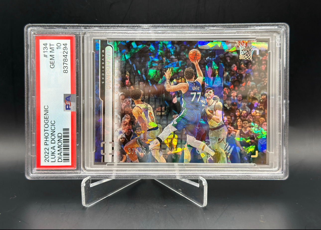 2022-23 Panini Photogenic Luka Doncic 上镜 东契奇 独行侠 37/75编 数字与数字之间77同背 碎冰 ...