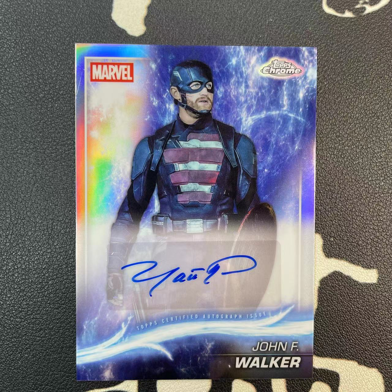【大满拆】（鹏）2025 Topps Marvel (MCU) Chrome 漫威影视周年 john f. walker 美国密探 签字 银折 ...