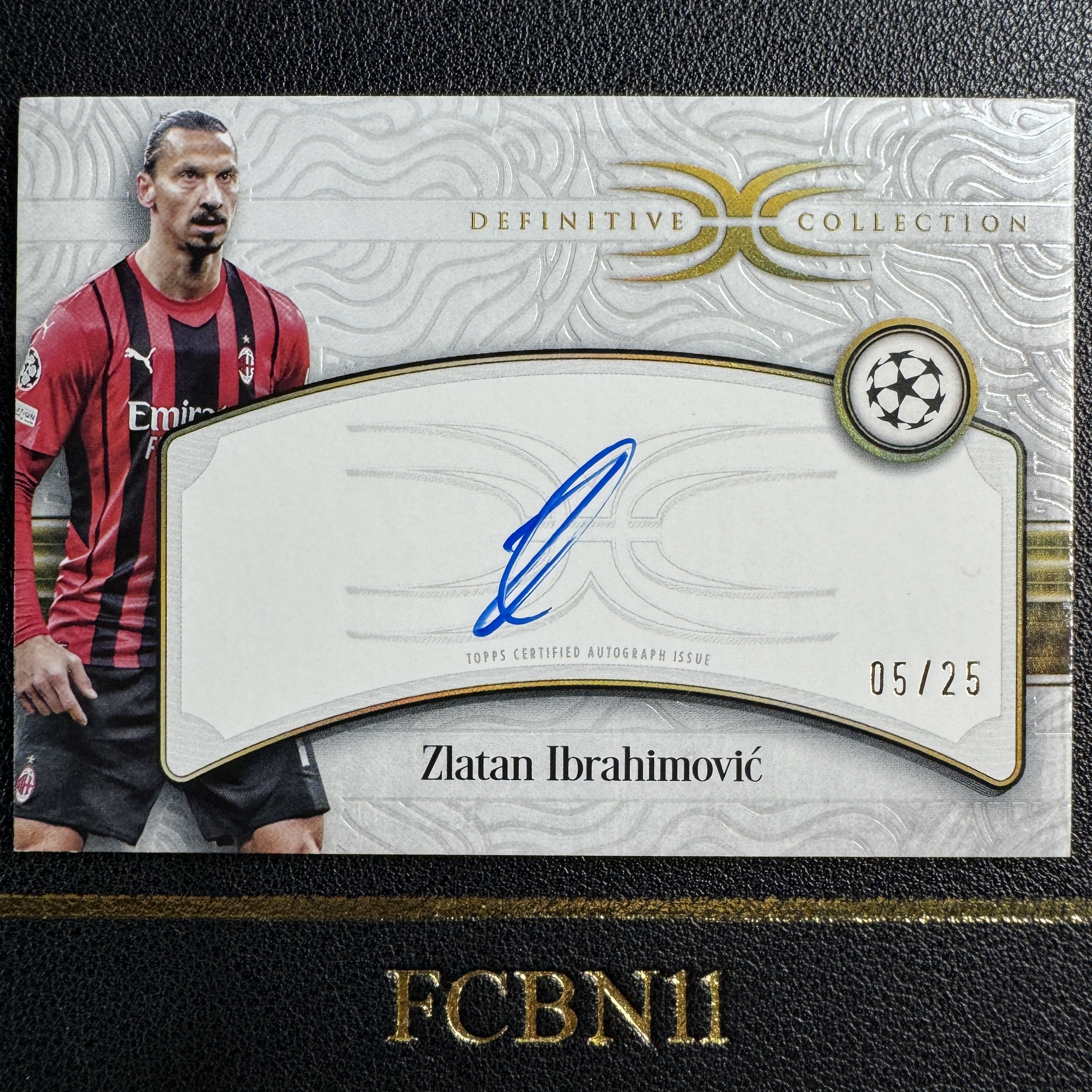 【FCB拍卖】2024-25 TOPPS DEFINITIVE ZLATAN IBRAHIMOVIC 伊布拉希莫维奇 卡签 25编 05/25 ...