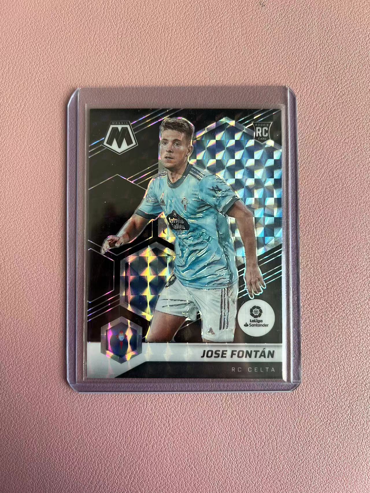 2021-22 Panini Mosaic Jose Fontan 【禧彦代卖】皇家比戈塞尔塔 新秀 何塞 丰坦 方丹 黑马赛克折 1/1 One of One base 凑套 收藏（学姐） 卡淘