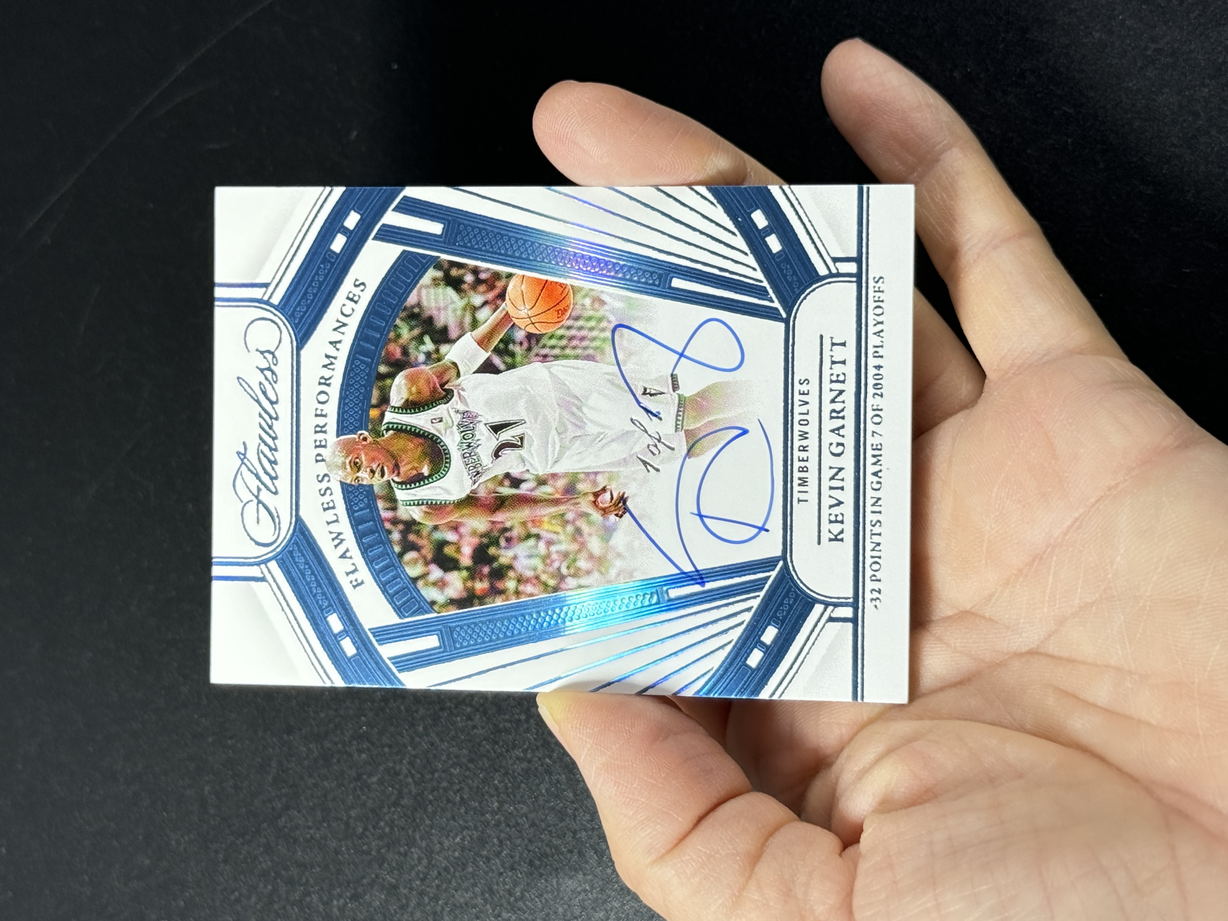 【喷子拍卖】2023-24 panini flawless Kevin Garnett 手提 明尼苏达森林狼 狼王 加内特 签字 一编 湖水蓝 ...