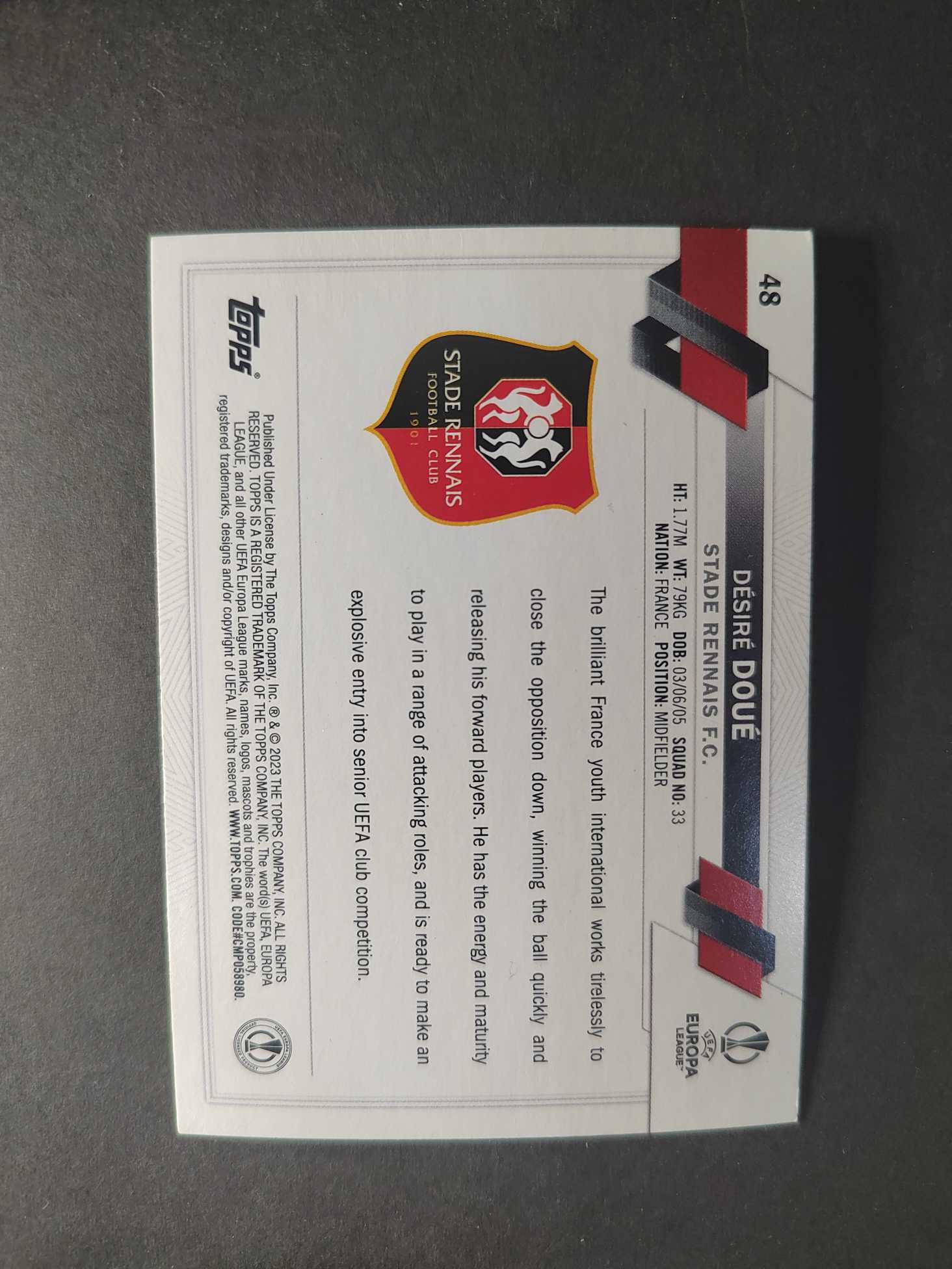 2022-23 Topps UEFA Champions League Désiré Doué RC 杜埃新秀rc，sp南美限定，折射，卡品如 ...