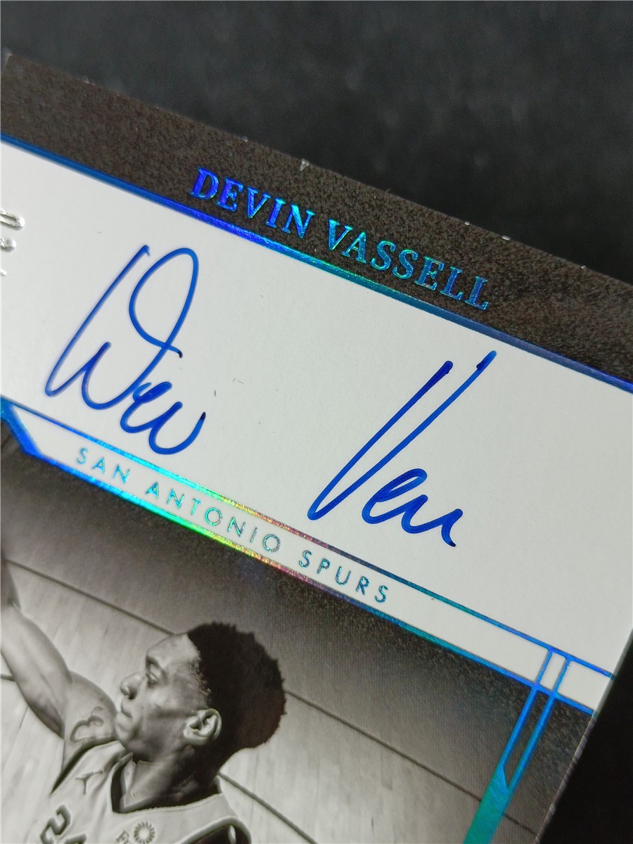 【LA拍卖】2021-22 Panini Noir Devin Vassell 诺尔 德文 瓦塞尔 马刺队 Platinum 宝石蓝闪 卡签 ...