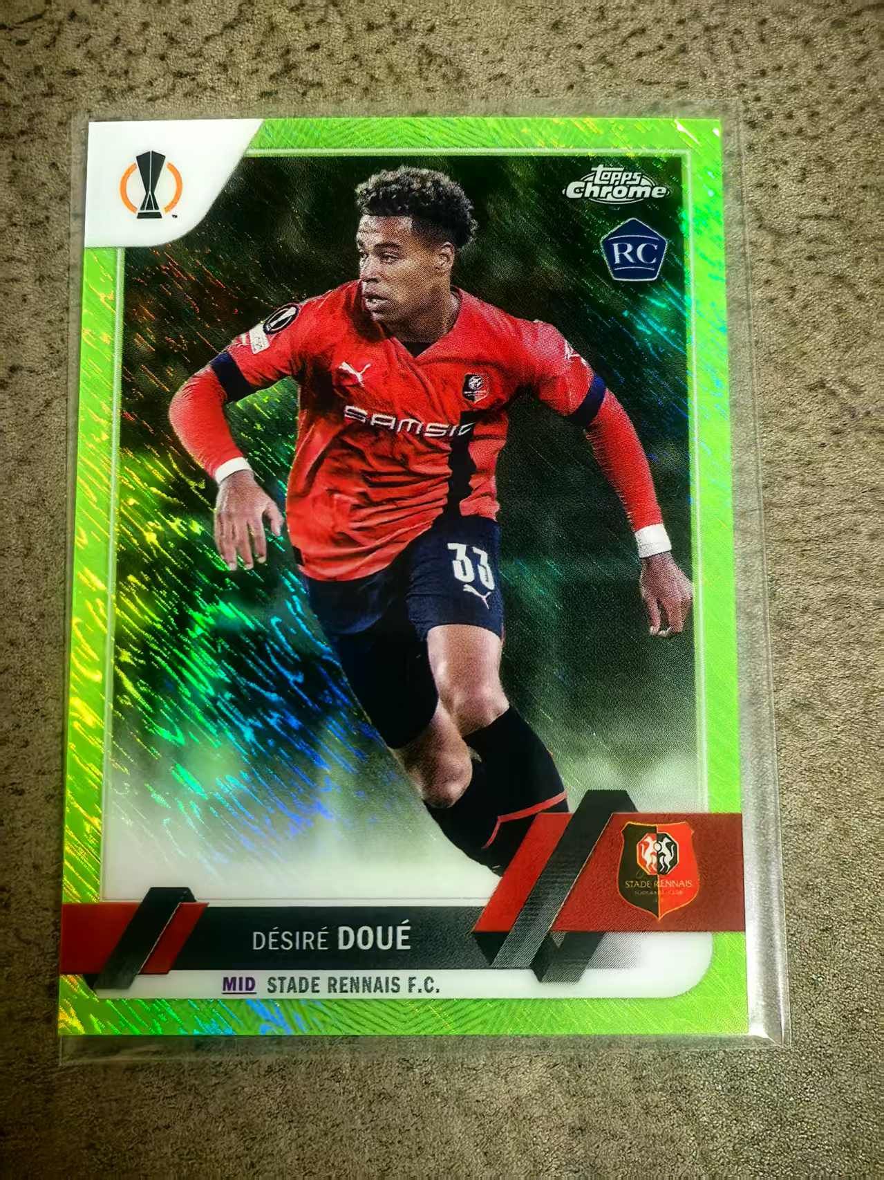 【金矿卡社】2023 topps chrome desire doue 雷恩 巴黎 德西雷 杜埃 RC 新秀 绿折 绿雨点折 折射 184/ ...
