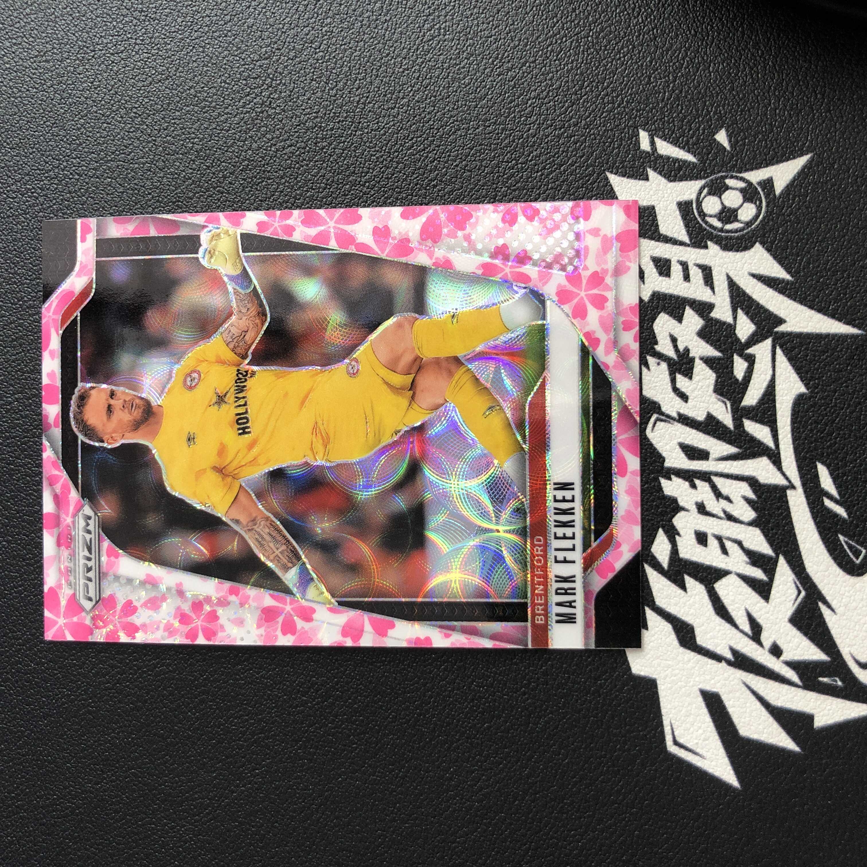 【怒射拍卖 接代卖】拔脚肥猫AA28 2024-25 Panini Prizm末代英超flekken 布伦特福德 马克 弗莱肯 樱花折 大比例 ...
