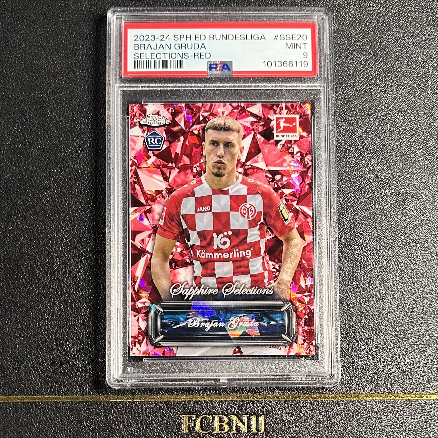 【FCB拍卖】2023-24 TOPPS CHROME GRUDA 布拉扬 格鲁达 RC 新秀 精选特卡 5编 2/5 红折 红碎冰 PSA9 ...