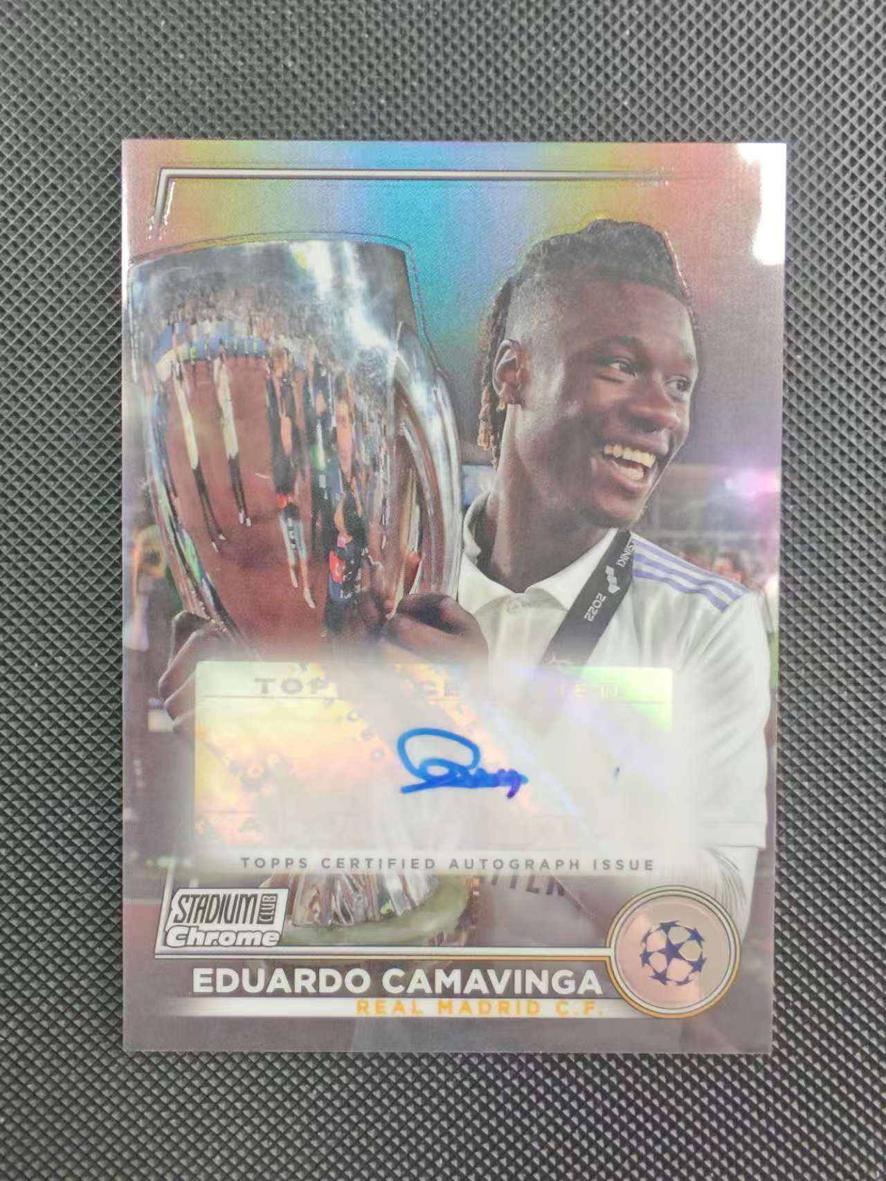 2022-23 Topps Stadium Club Chrome Eduardo Camavinga 欧冠竞技场 皇马 卡马文加 签字 捧杯 ...