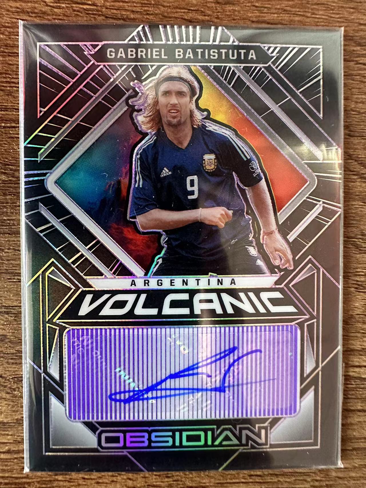 2021-22 Panini Obsidian Batistuta 《赤道拍卖》黑曜石 紫平行 签字 08/25编 传奇名宿 阿根廷 巴蒂斯图塔 战神 凑套专收投资 卡片如图 无瑕疵 卡淘