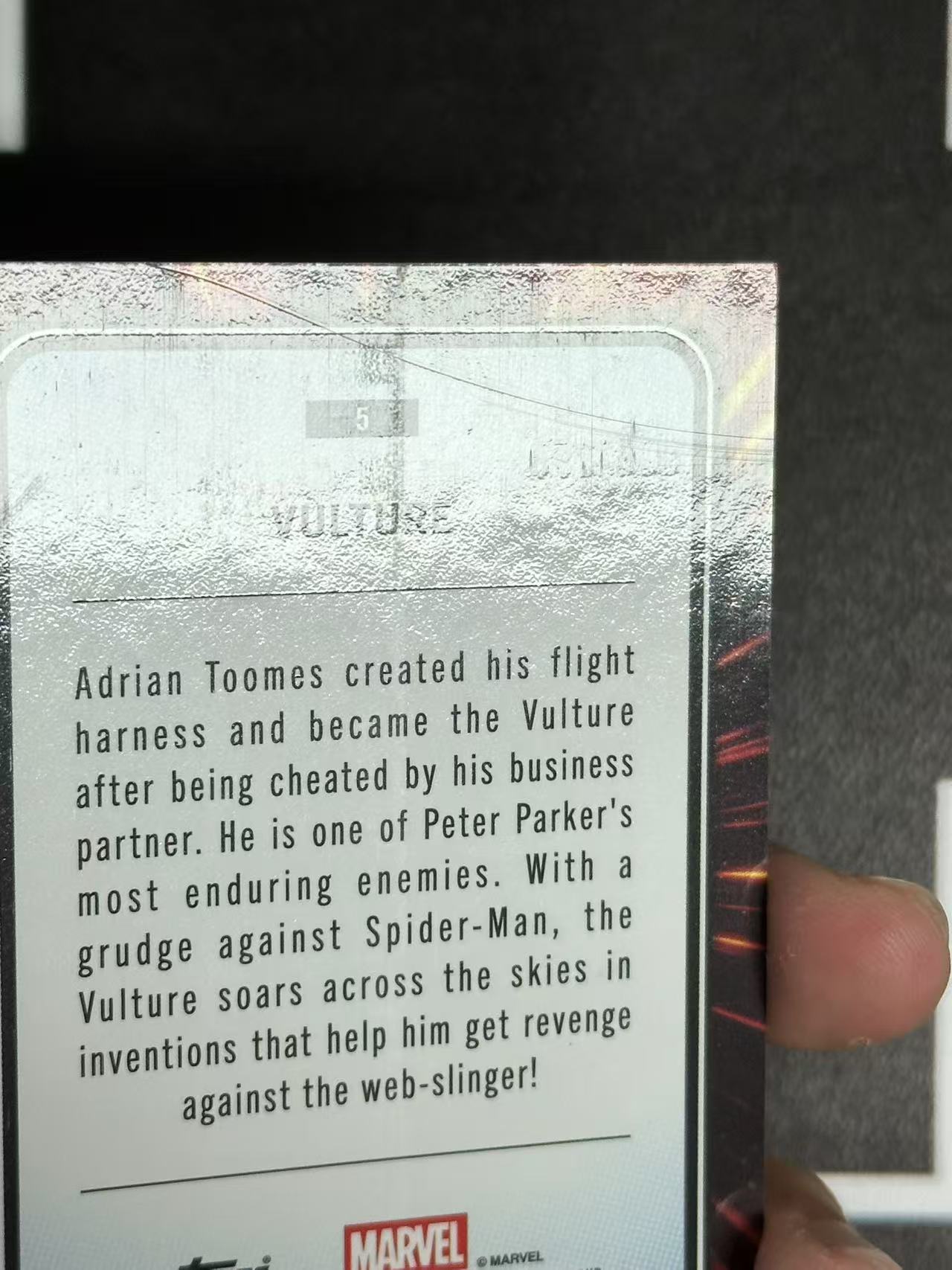 【大满拆】2025 Topps Marvel漫威MCU Chrome Vulture 秃鹫 106/299编 蓝折 蓝平行 #5 背面印刷通品 收藏必备（YDD） 卡淘