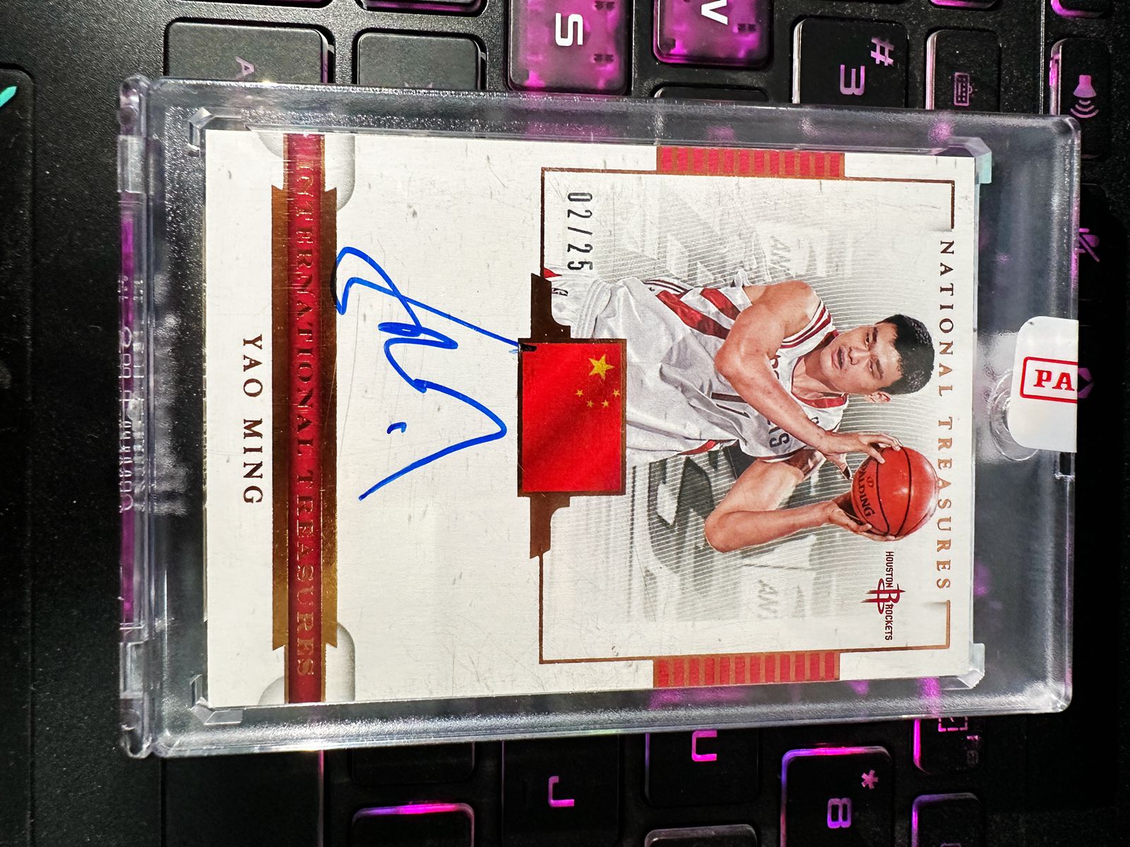 2016-17 Panini National Treasures Yao Ming 【麦考拍卖】m 国宝 姚明 限量/25编 铜板平行 国旗 ...