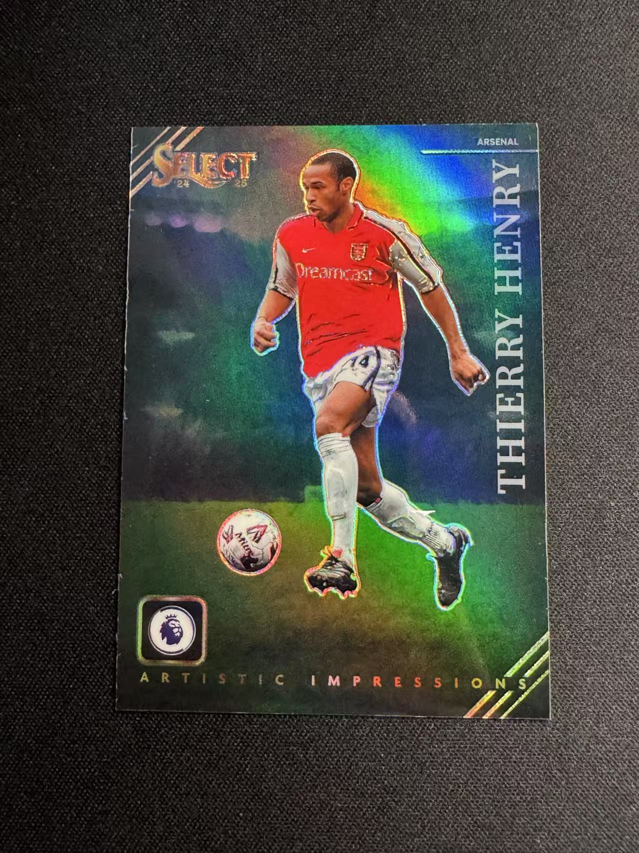【大四喜拍卖】2024-25 Panini Select 英超 Thierry Henry 蒂埃里 亨利 枪王 传奇 阿森纳 艺术印象特卡 大比例 SSP 折射 收藏必备 瑕疵如图 dj 卡淘