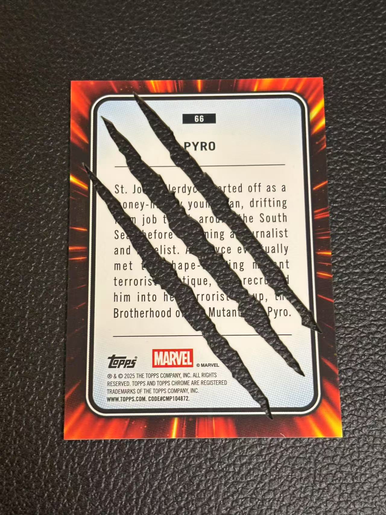 2025 Topps Marvel (MCU) Chrome Pyro 火人 04/20编 狼爪变化版 镂空设计 漫威 瑕疵如图 ...