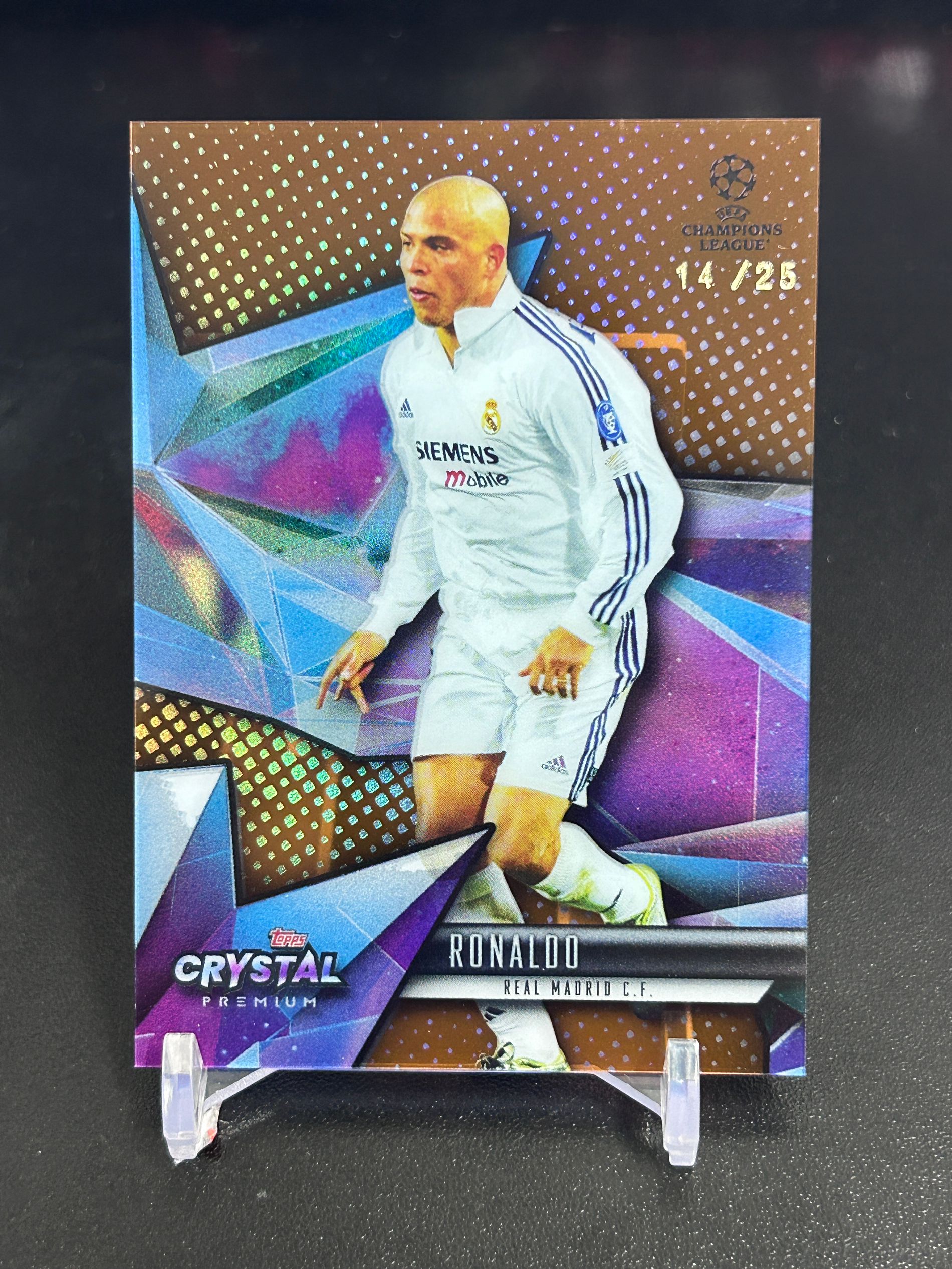 【浩行拍卖 截标预付75%】2023 TOPPS CRYSTAL RONALDO 欧冠 水晶 皇马 罗纳尔多 大罗 14/25编 胶片特卡 专 ...