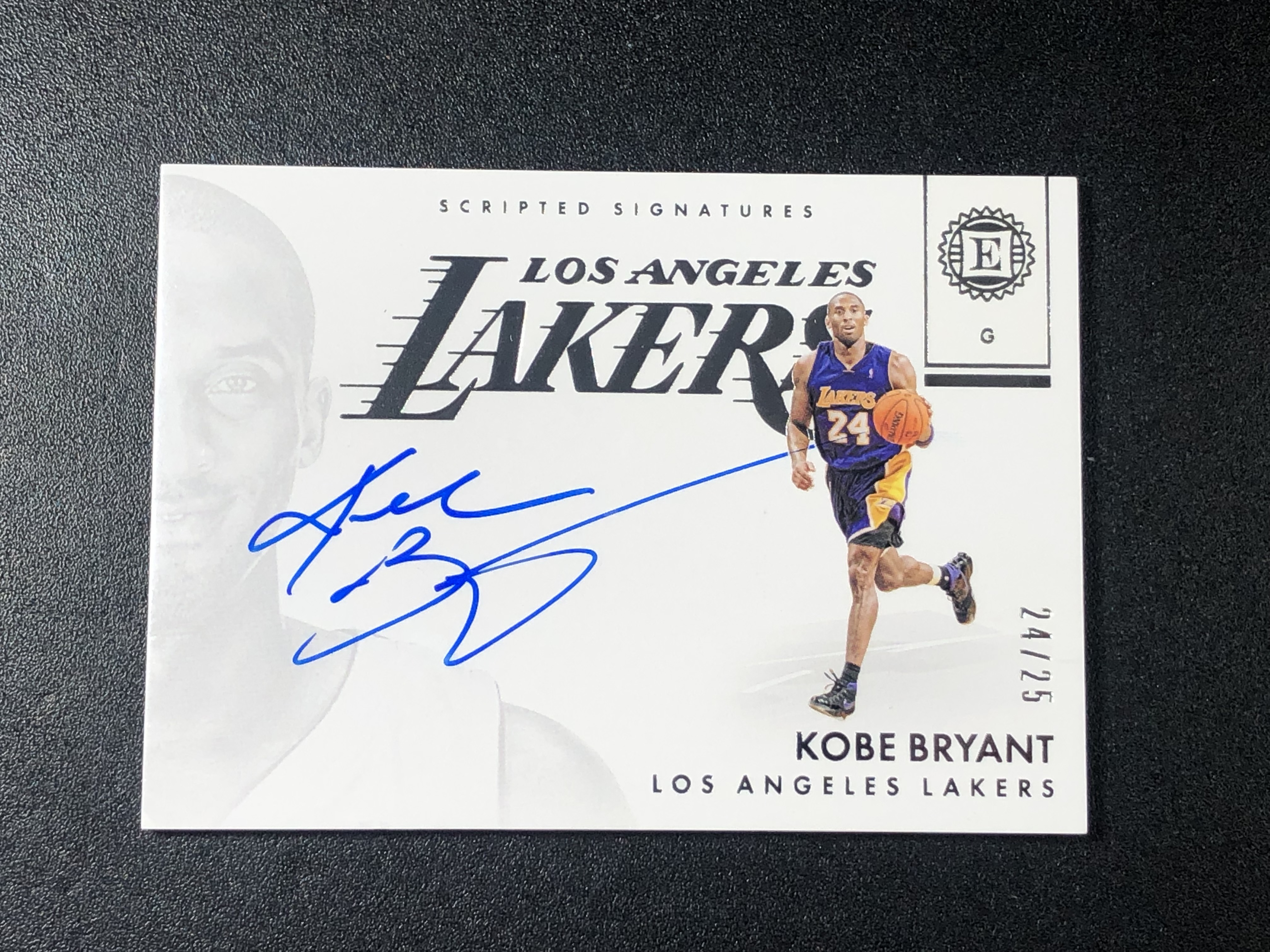 【喷子拍卖】2017-18 panini encased Kobe Bryant 元年 洛杉矶湖人 科比 布莱恩特 签字 25编 卡签 大 ...