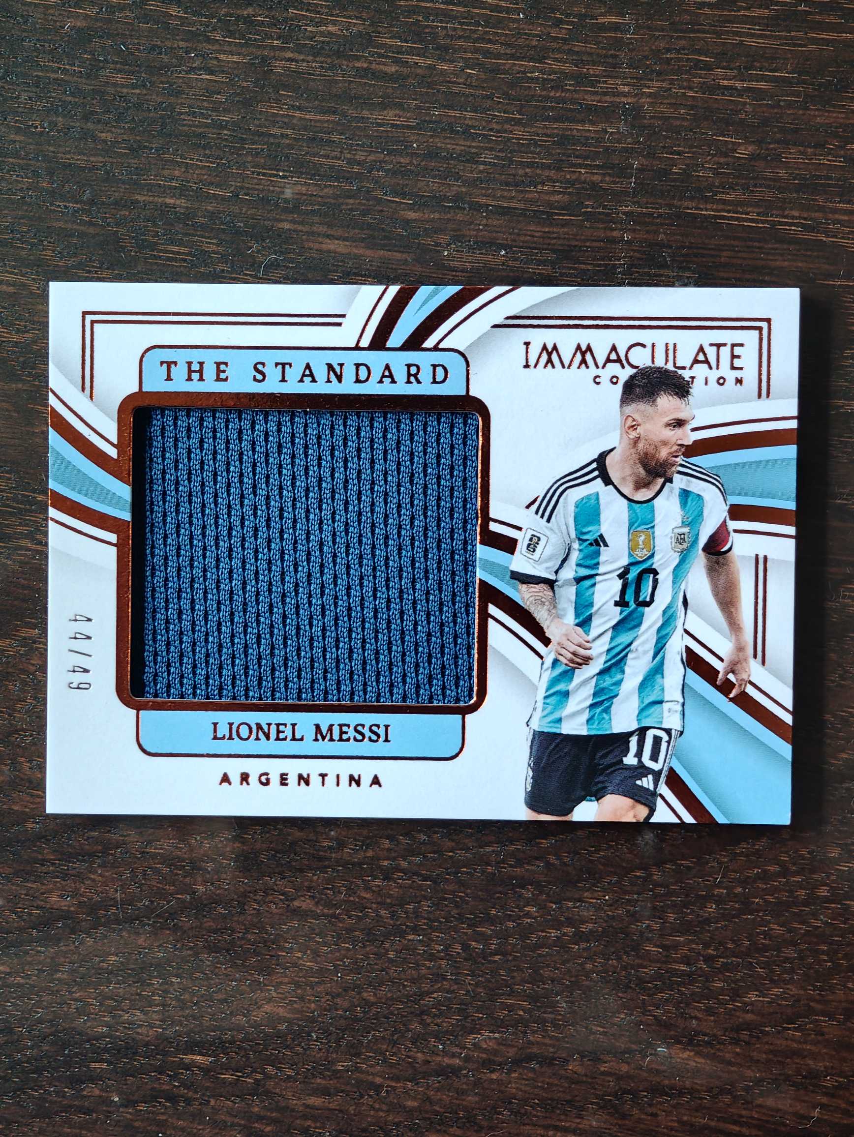 2023-24 Panini Immaculate Lionel Messi 帕尼尼 imm 阿根廷 梅西 标准物料 落场球衣 44/49 卡淘