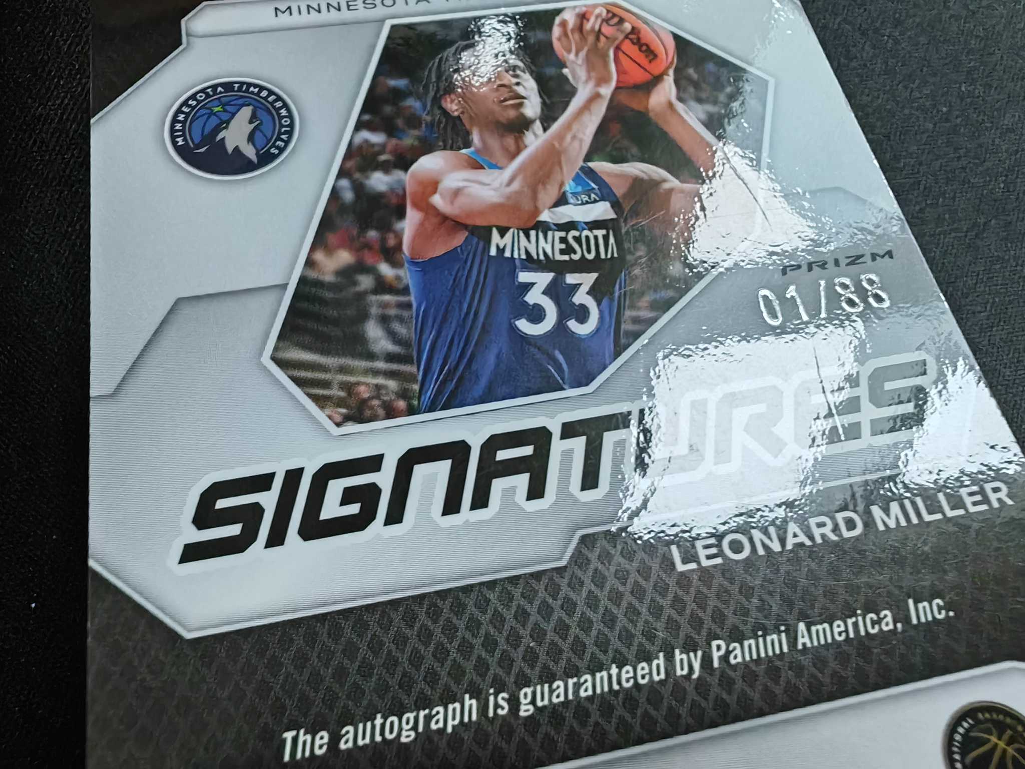 2023-24 Panini Prizm Leonard Miller RC SC球星卡 pz 新秀 森林狼 伦纳德米勒 首编 签字 红圈圈折 ...