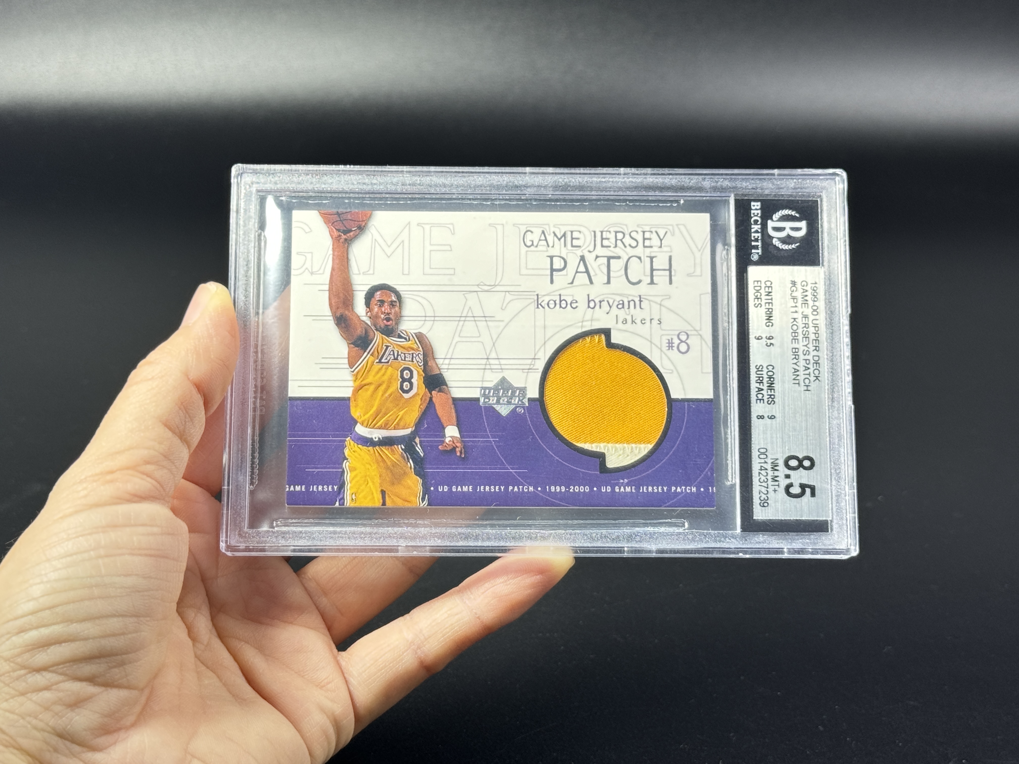 【喷子拍卖】1999-00 upper deck game Jersey Kobe Bryant 洛杉矶湖人 科比 布莱恩特 GU 元年 ...