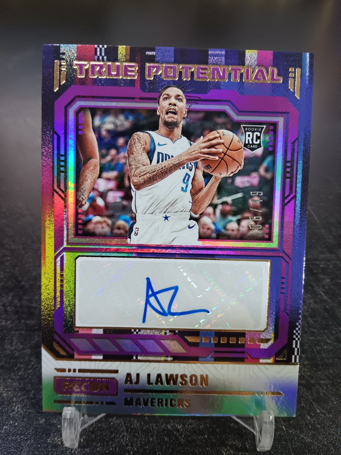 【浩行拍卖 截标预付82%】2023-24 panini recon AJ Lawson 独行侠 AJ 劳森 新秀 rc 紫折 折射 签字 6/49编 专收必备 瑕疵看图「月寄星」 ...