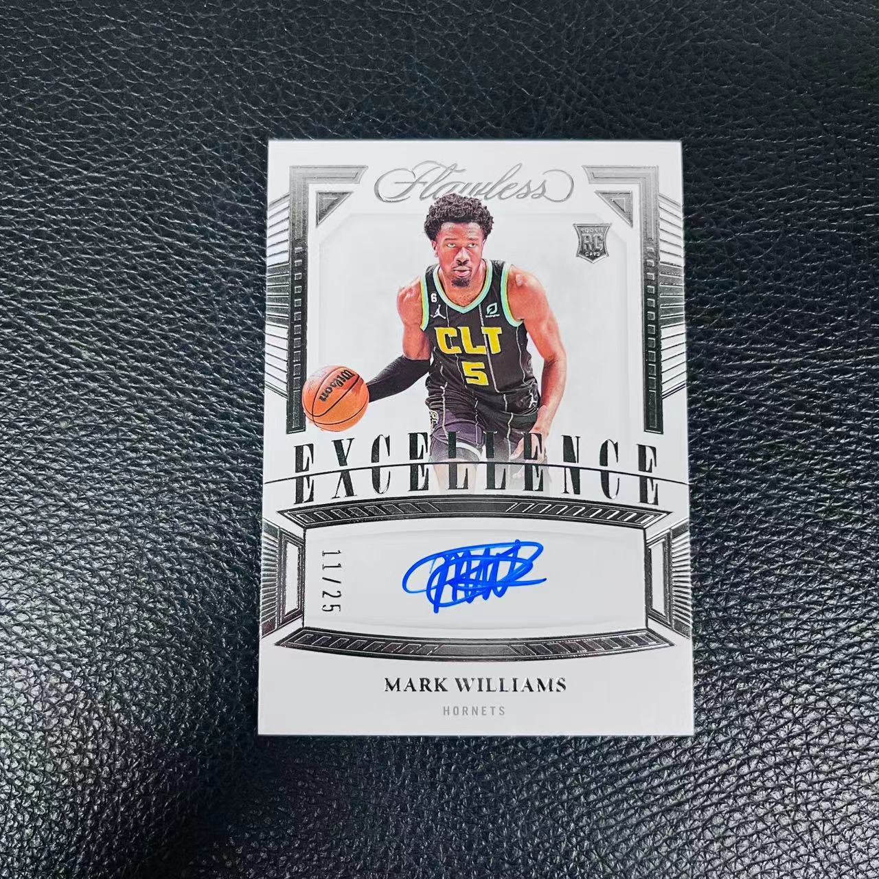 2022-23 Panini Flawless Mark Williams RC 手提箱 新秀 马克 威廉姆斯 卡签 签字 11/25编 低编 ...