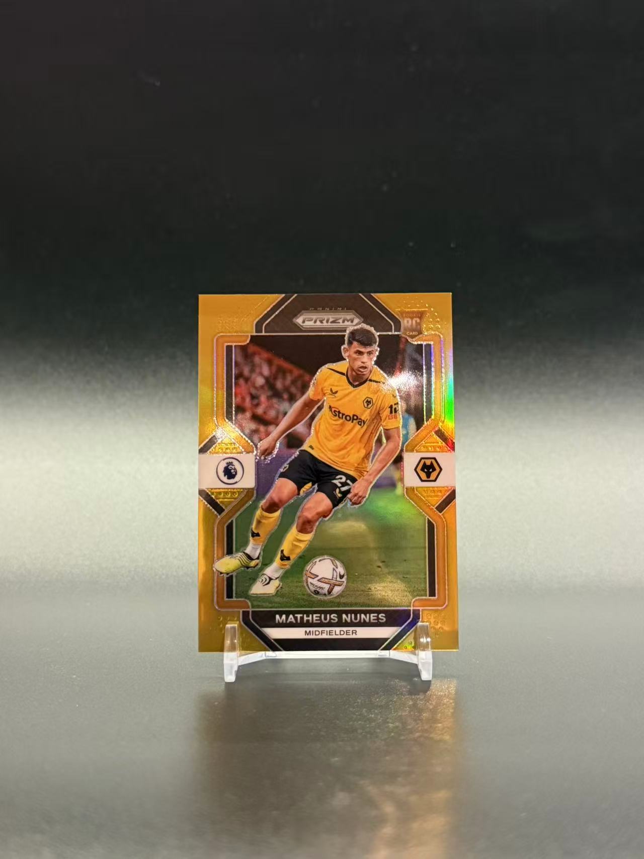 2022-23 Panini Prizm Matheus Nunes RC 马特乌斯努内斯 8/10编 正金折 新秀RC 曼城 狼队 葡萄牙 ...