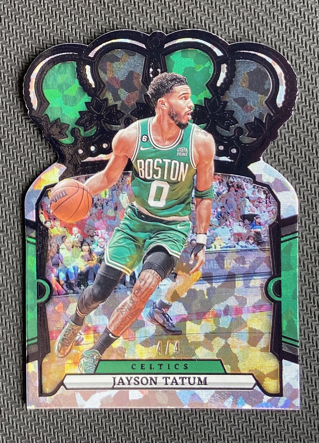 2023-24 Panini Crown Royale Jayson Tatum 皇冠 波士顿凯尔特人 杰森塔图姆 Base碎冰折黑平行 4/4 尾编 卡品见描述 不累计 菊-KEY 卡淘