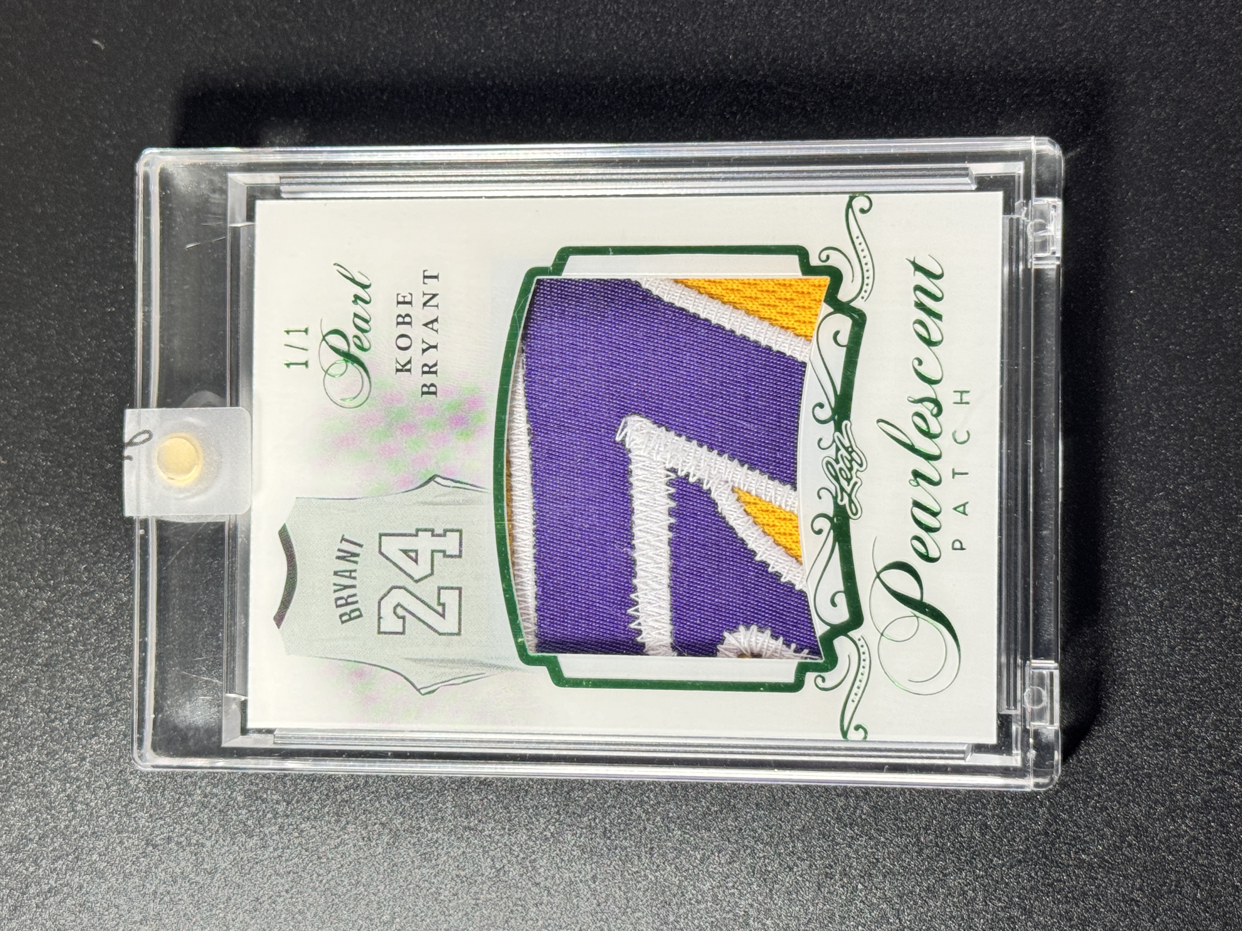 【喷子拍卖】2017 Leaf Pearl Kobe Bryant 洛杉矶湖人 科比 布莱恩特 大窗 patch 镜面 绿版 一编 1of1 ...